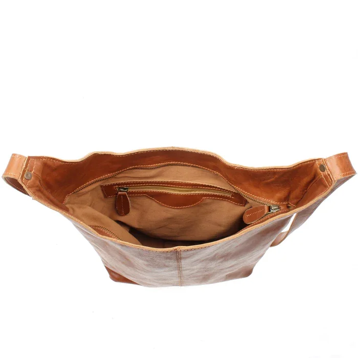 Classic Designed Buff Tan Leather Shoulder Bag Having Inner And ...