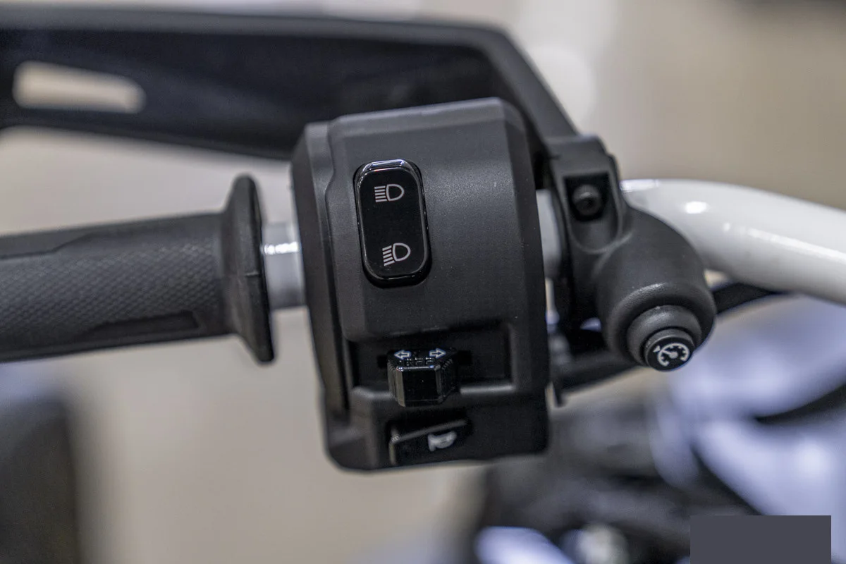 Low Moq 2023 Ryker Rally Rotax 900 Ace Rally White Wheel Motorcycle ...