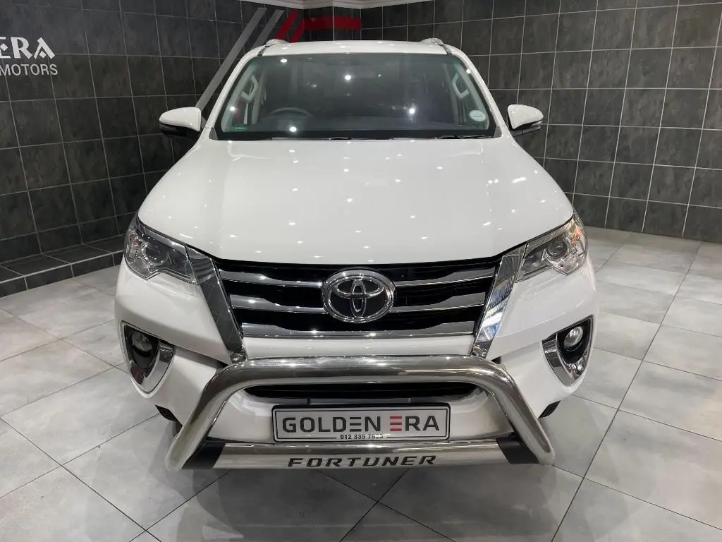 Petrol: & Diesel Engines Used Toyota Fortuner 2.4 Gd-6 Raised Body Auto ...
