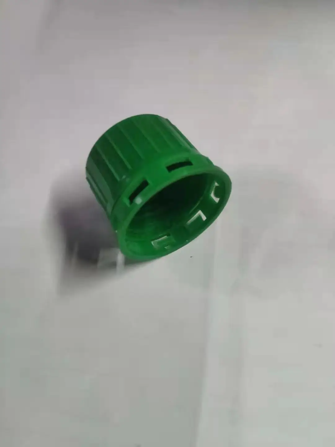 2.5L High Transparent HDPE Bottle with Sealing Cap & Handle