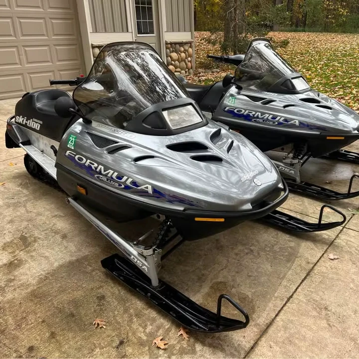 Snowmobile Bike 4 Stroke Engine | Tracked Snowmobiles Winter Ski ...