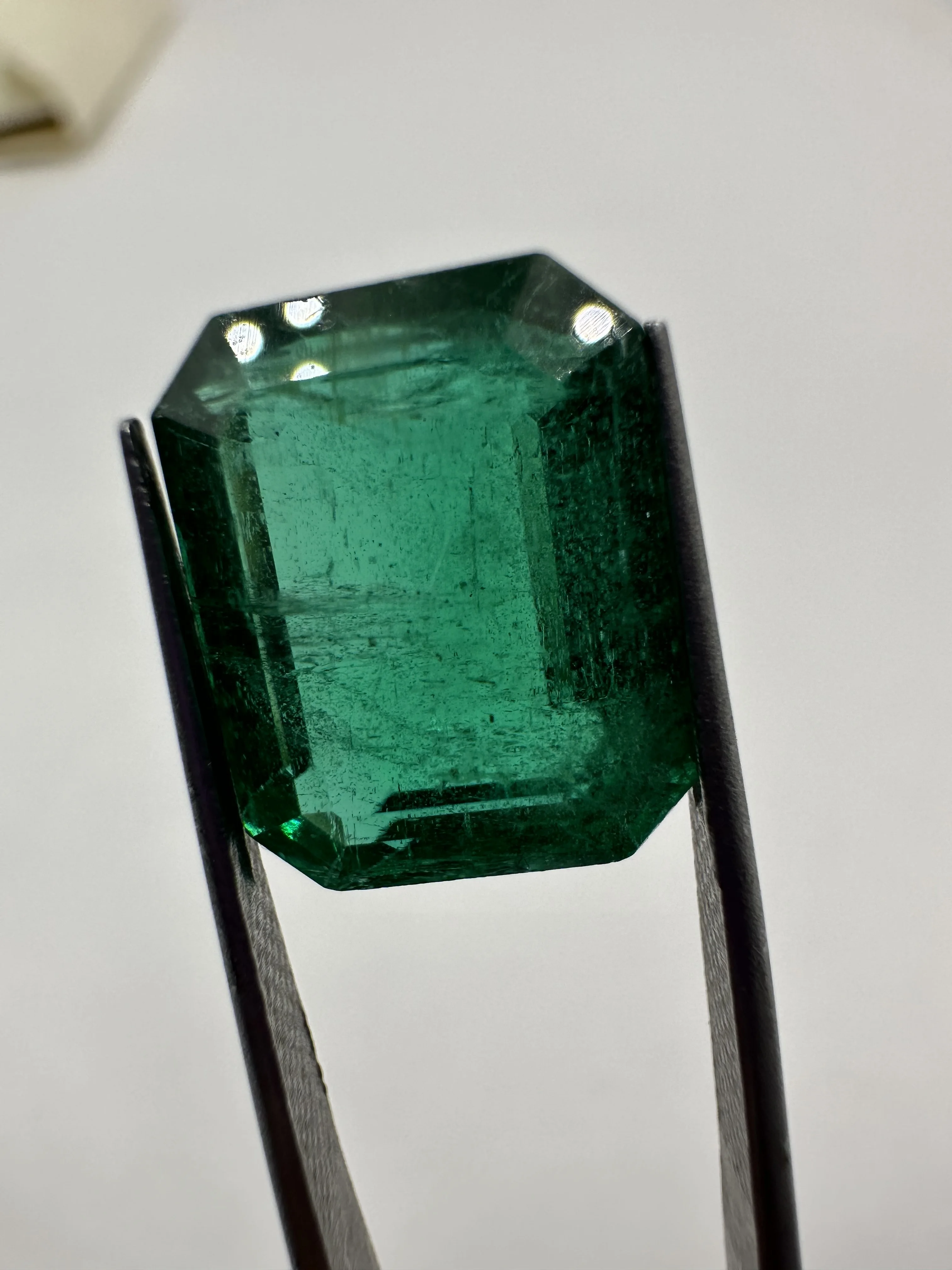 Vivid Green Color Premium Grade Superior Quality Natural Zambian ...