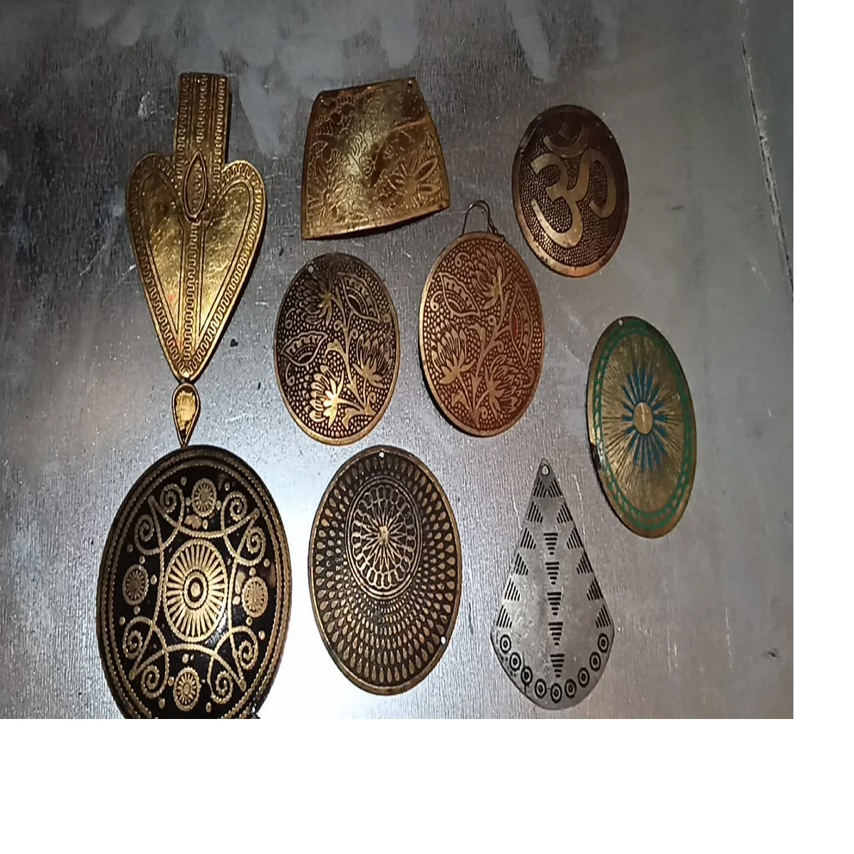 Custom Made In Different Shape Brass Metal Pendants For Use By Necklace ...