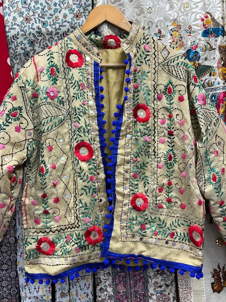 Indian Traditional Phulkari Embroidered Jacket, Boho Hippie Kutch ...