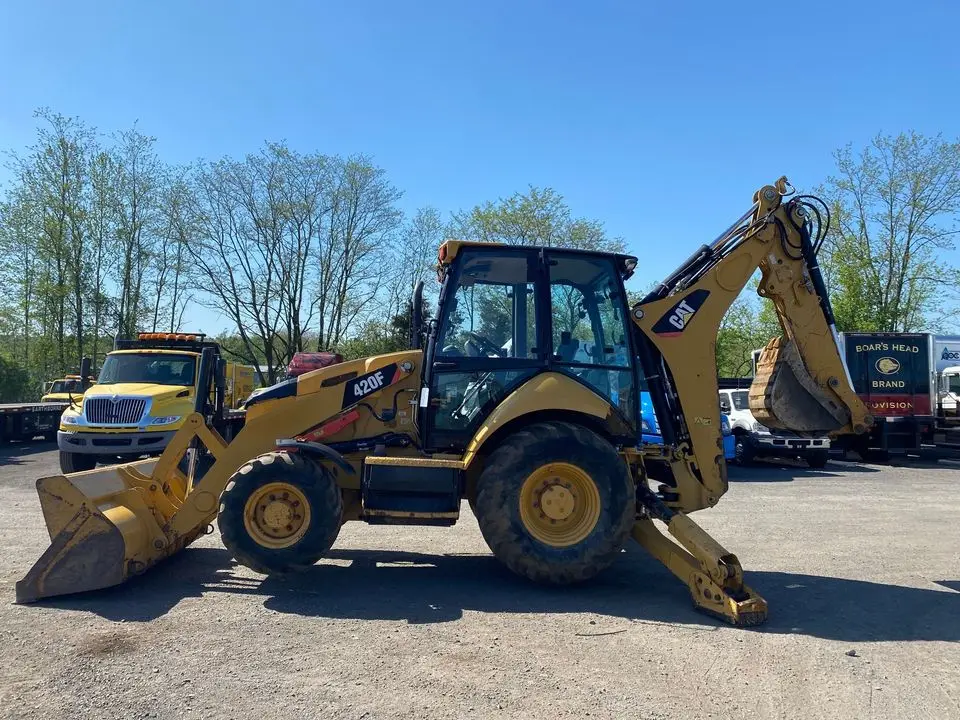 New CAT 420F 4WD Front End Wheeled Loader Four Wheel Compact ...
