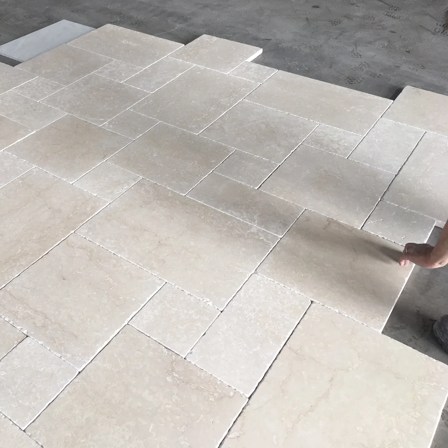 High Quality Italian Tumbled 200 Mm French Pattern Floor Tiles White ...