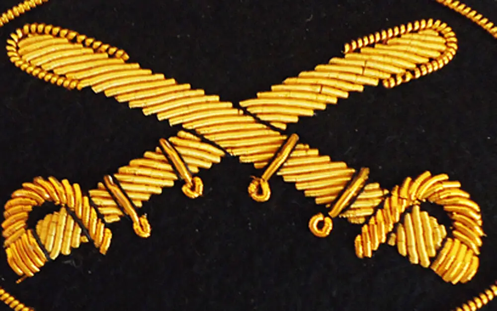 US Gold & Black Hat Cord & Cavalry Badge - 100% Bullion Wire