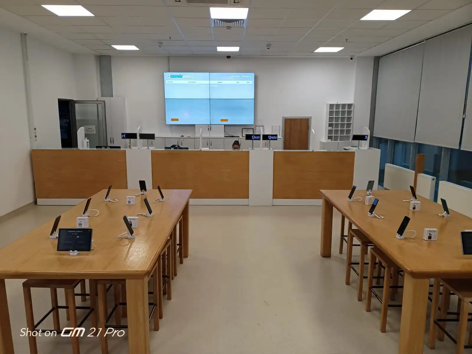 Smt Reflow Soldering Very Little Used Oven Btu Pyramax 150n Z12 Machine ...