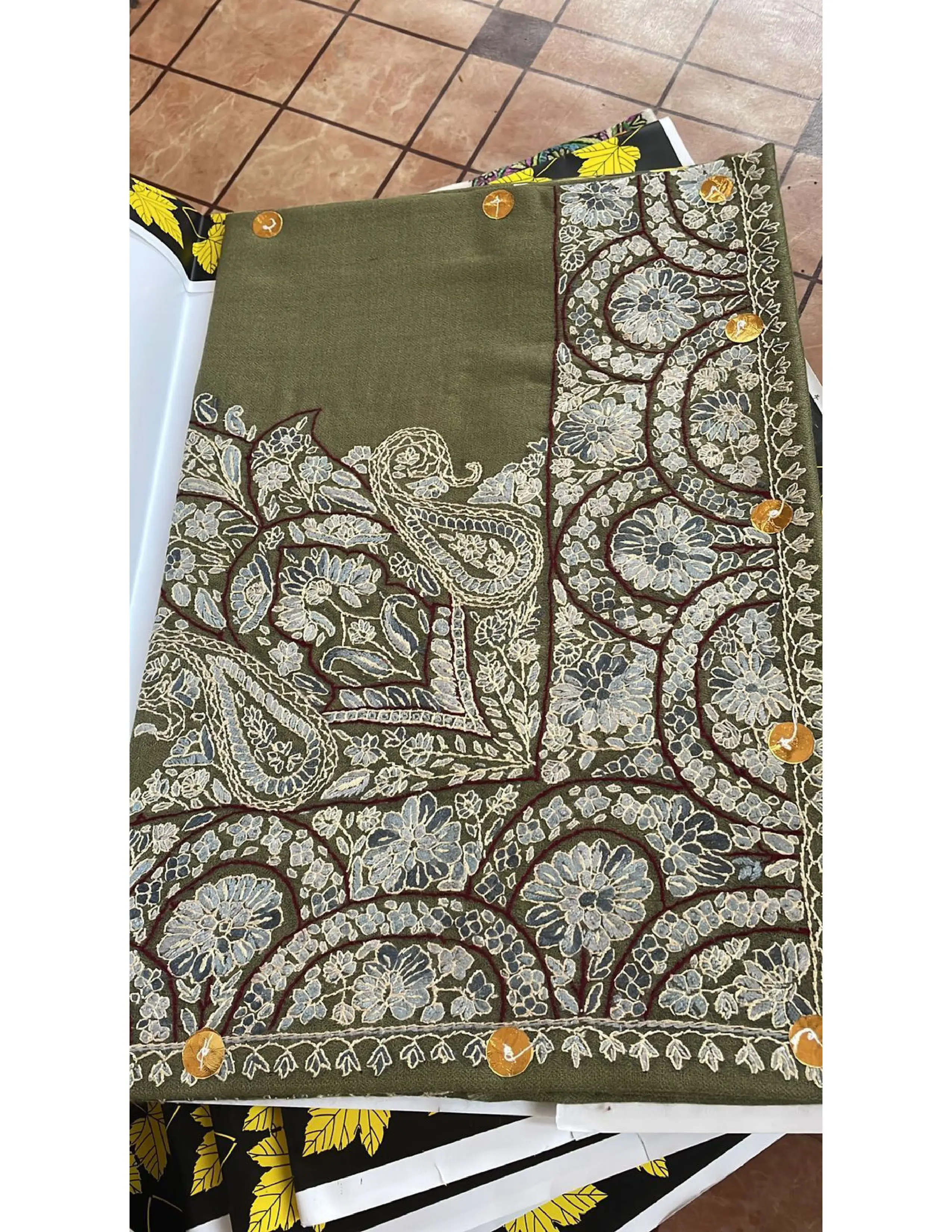 2022 New Arab Men's Turban Embroidered Dubai Polyester-cotton square ...