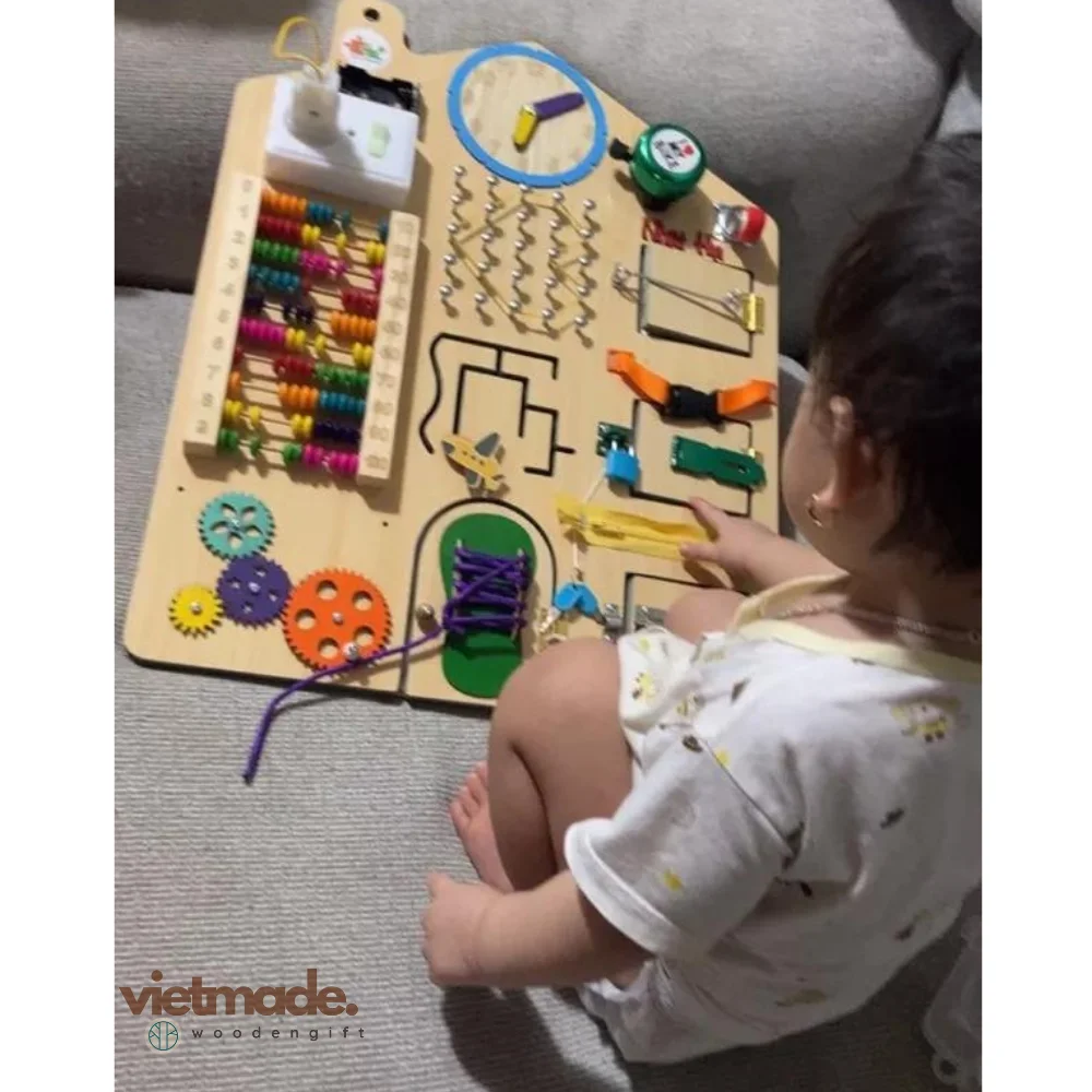 Montessori Sensory Wooden Busyboard Multi-functional Preschool ...