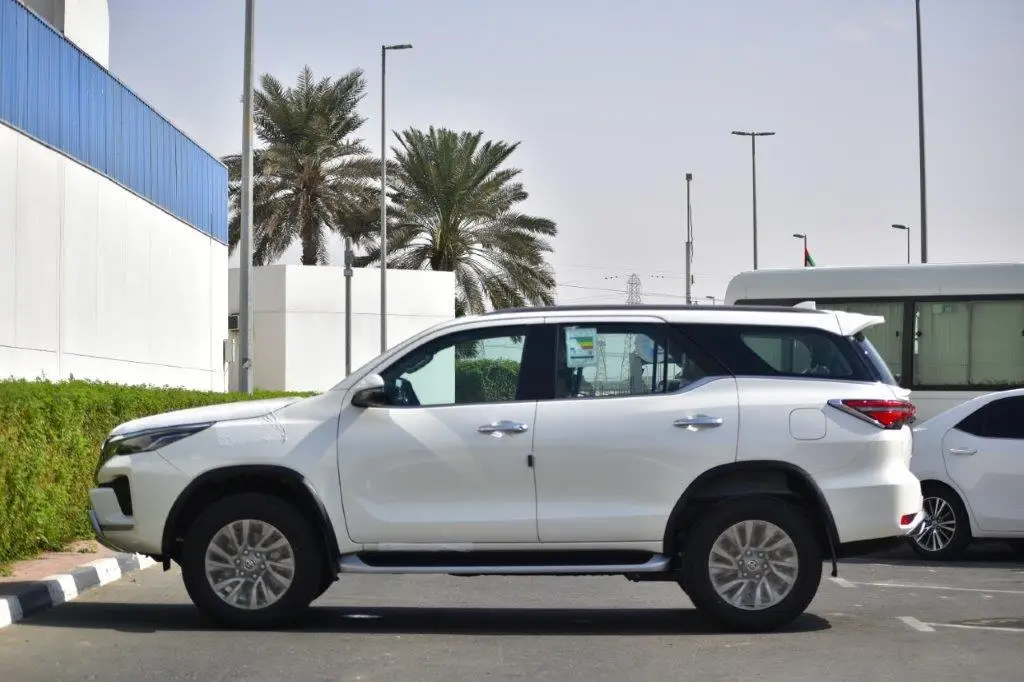 2022 TOYOTA FORTUNER LIMITED V6 4.0L - EURO 5 Emissions