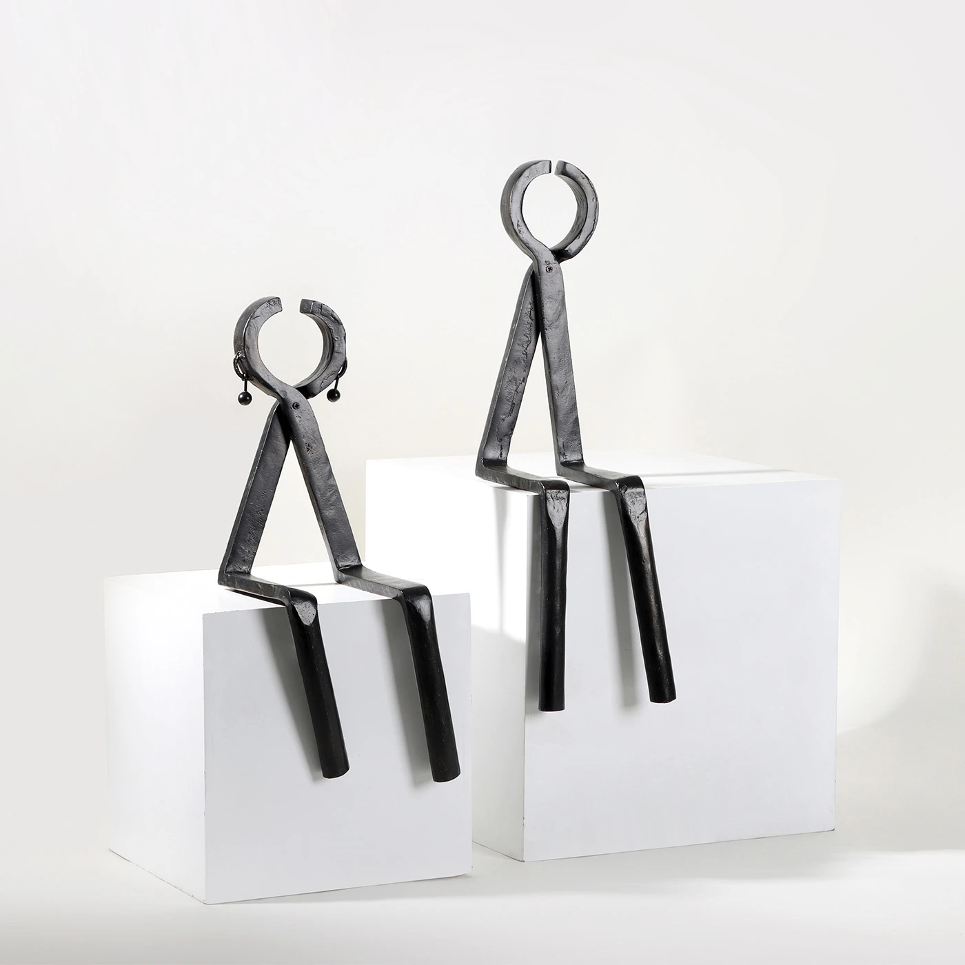 Metal Gold Classy Sculpture Wholesale Custom Table Top Decor ...