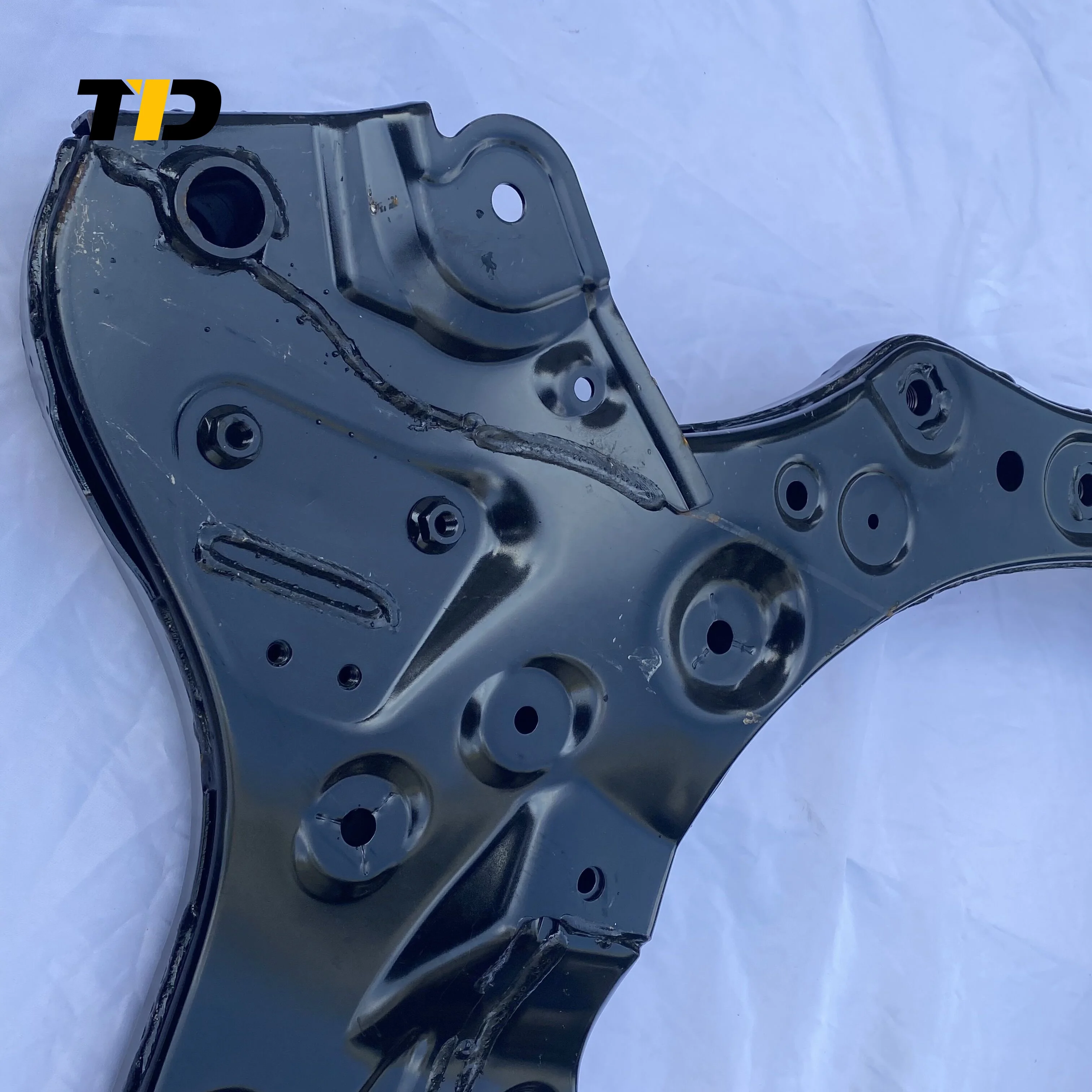 Toyota Highlander Cross-Member 51100-0E080 - Steel Suspension Part