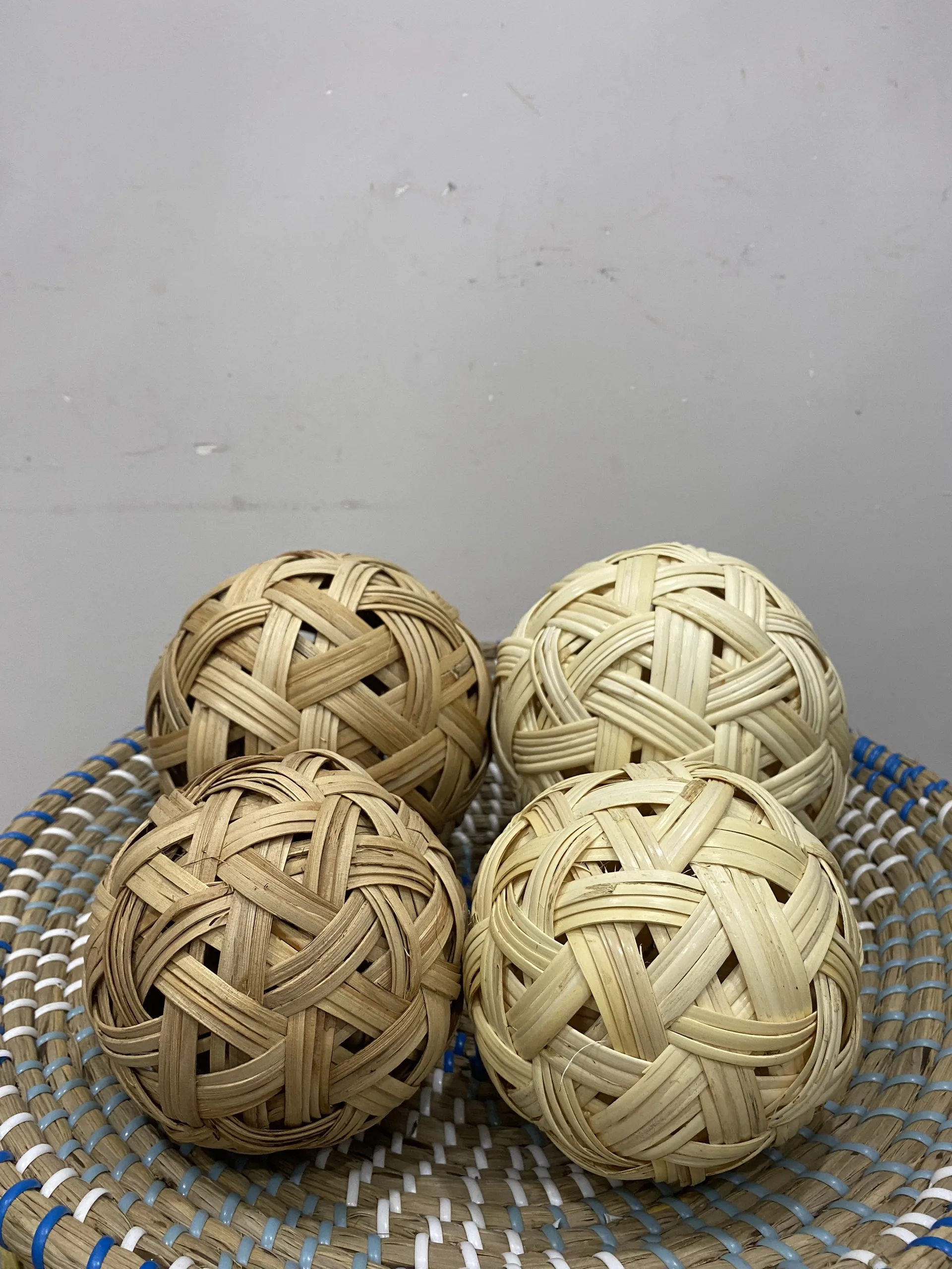 Top Quality Chinlone Sepaktakraw Thai Soccer Rattan Ball Product Made ...