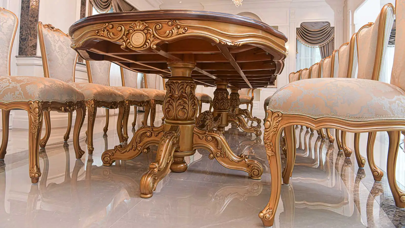 Princess Dining Table Is A Perfect Blend Of Sophistication And Timeless ...