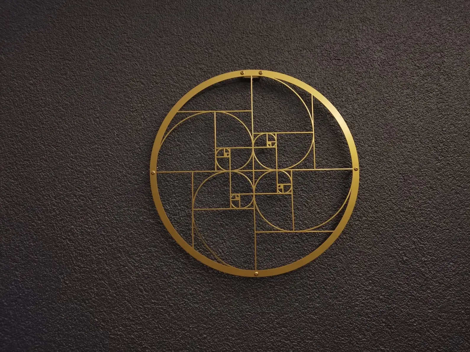 Modern Elegant Fibonacci Spiral Metal Wall Art Displaying the Golden ...