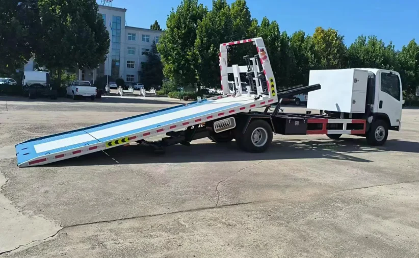 Isuzu Used Diesel Truck Chassis With 5-6t Tow Capacity Euro 4 Emission ...