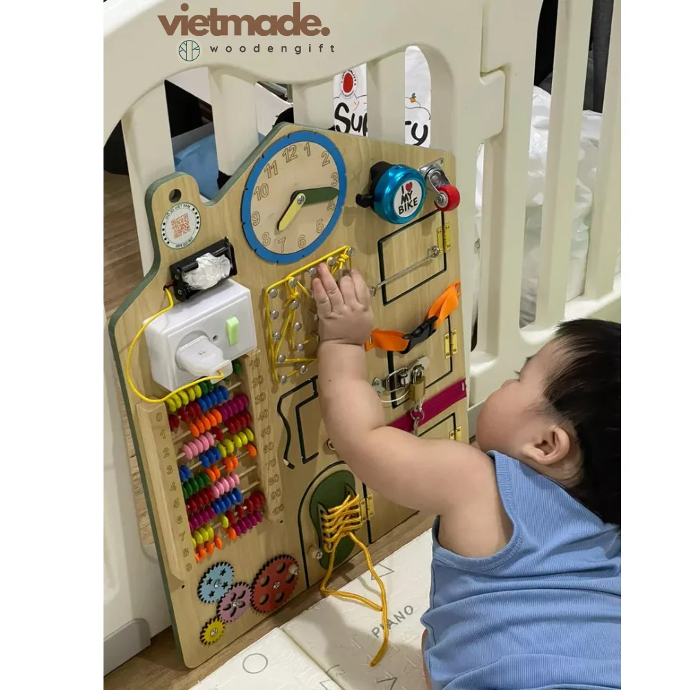 Montessori Sensory Wooden Busyboard Multi-functional Preschool ...