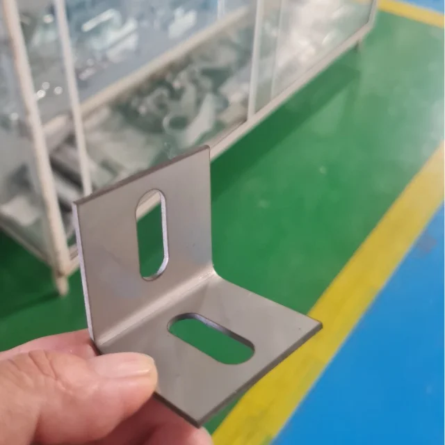 Dai Anh Phat Company Custom Metal L Angle Bracket Construction ...