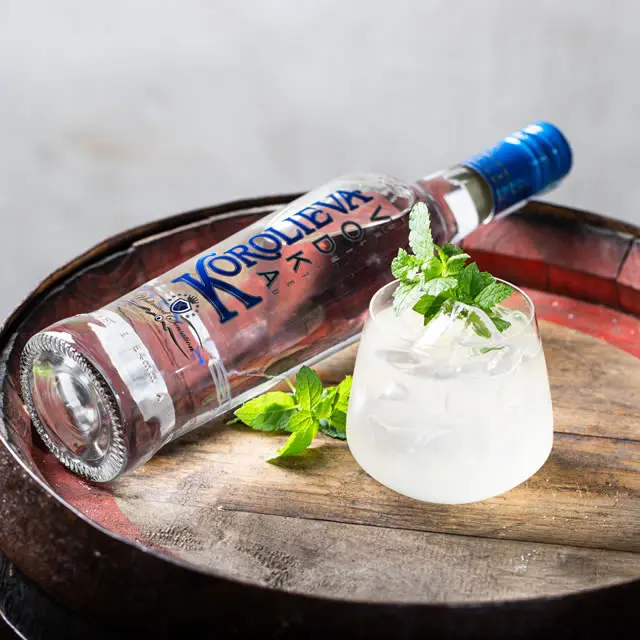 Purest Alcoholic Beverage Vodka 38 1000 Ml For Drinking And Mixology ...