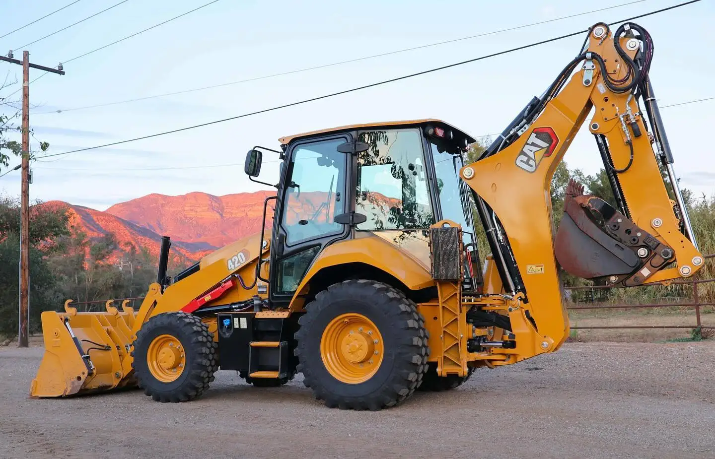 2021 CAT 420 4x4 Backhoe Loader Bucket Hydraulic Thumb 260 Hours
