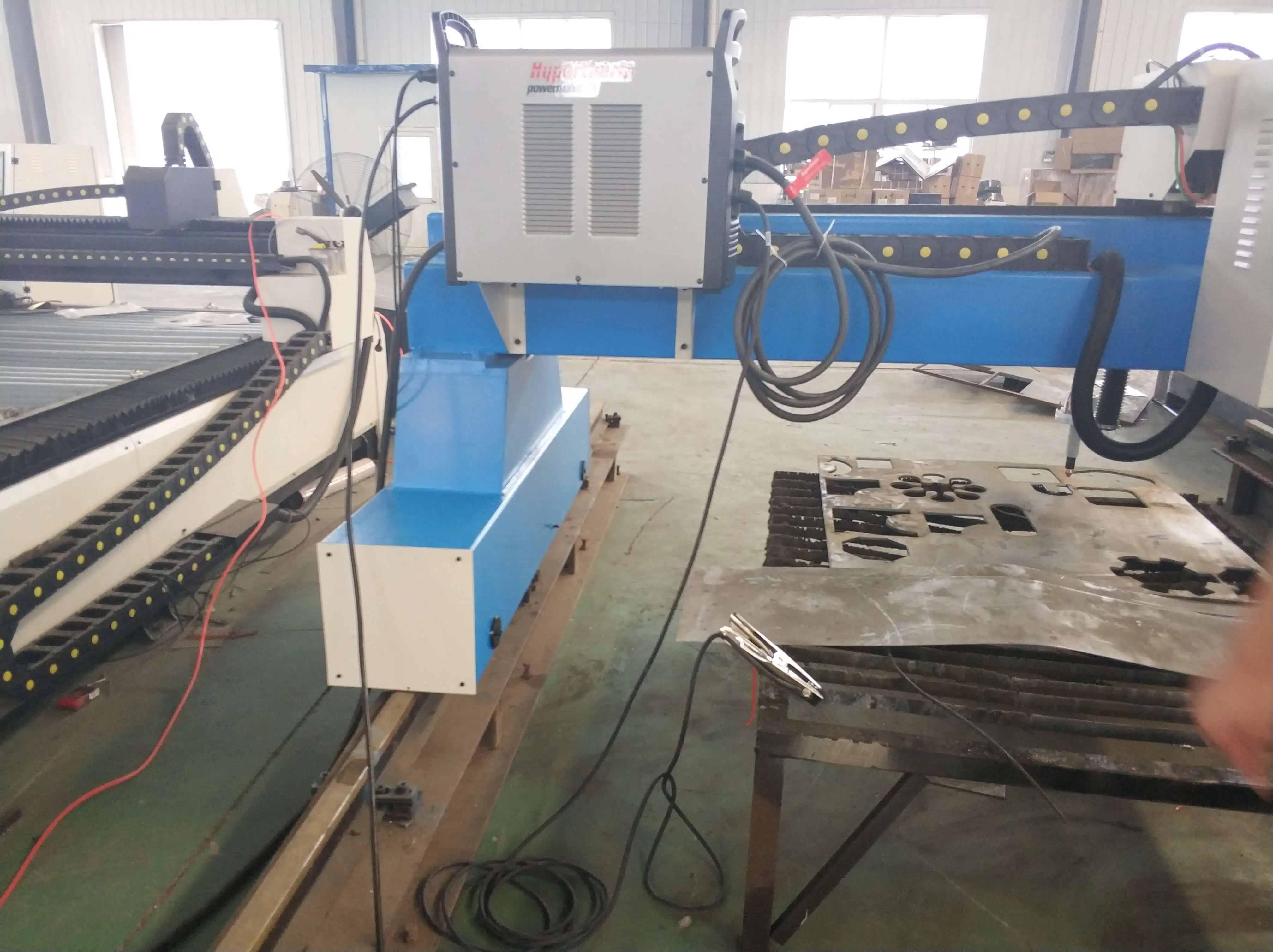 4mx10m Gantry Type Cnc Plasma Cutting Machine And Gas / Flame Cutting ...