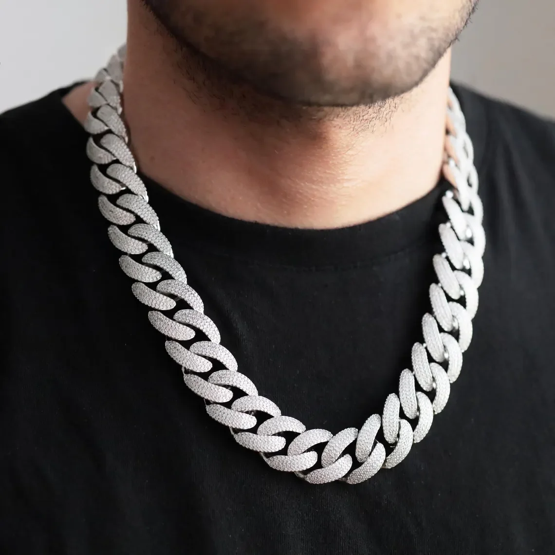 Cuban Link Chain Fully Iced Out Chain With Diamond Moissanite Diamond ...
