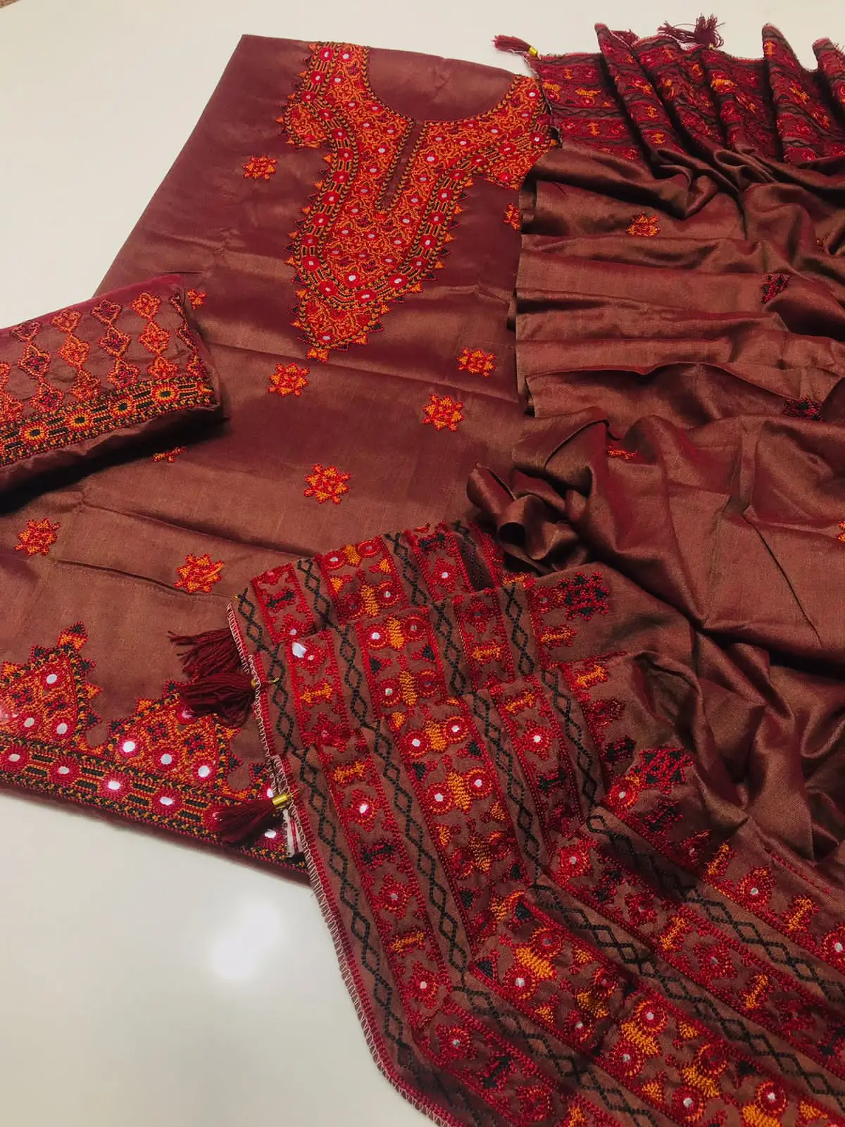 Girls Dresses Multani Style Shalwar Kameez - Buy Designer Modern Ladies ...