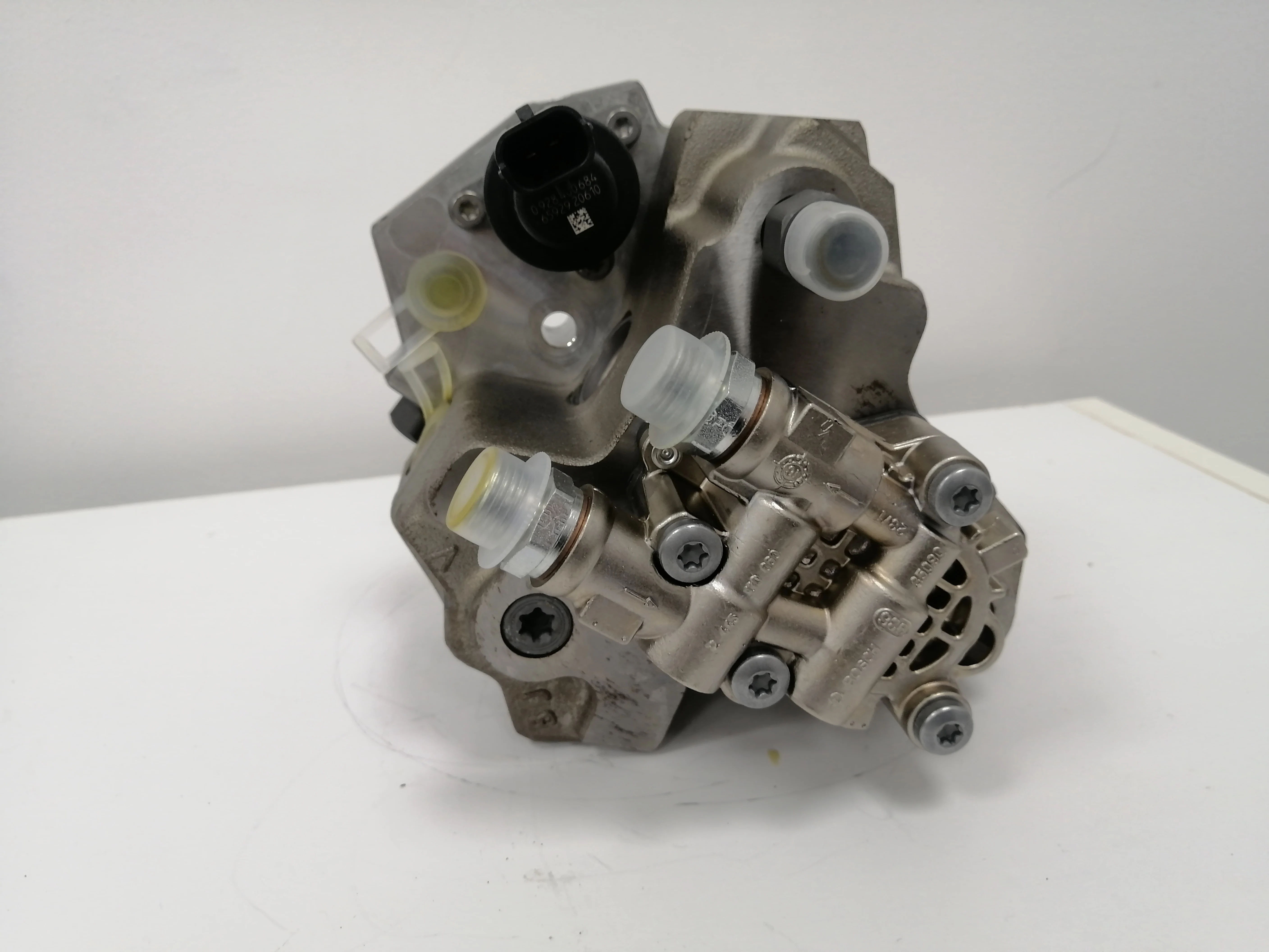 Dv11 Original New Diesel Injector Diesel Fuel Injection Pump 0445020032 ...