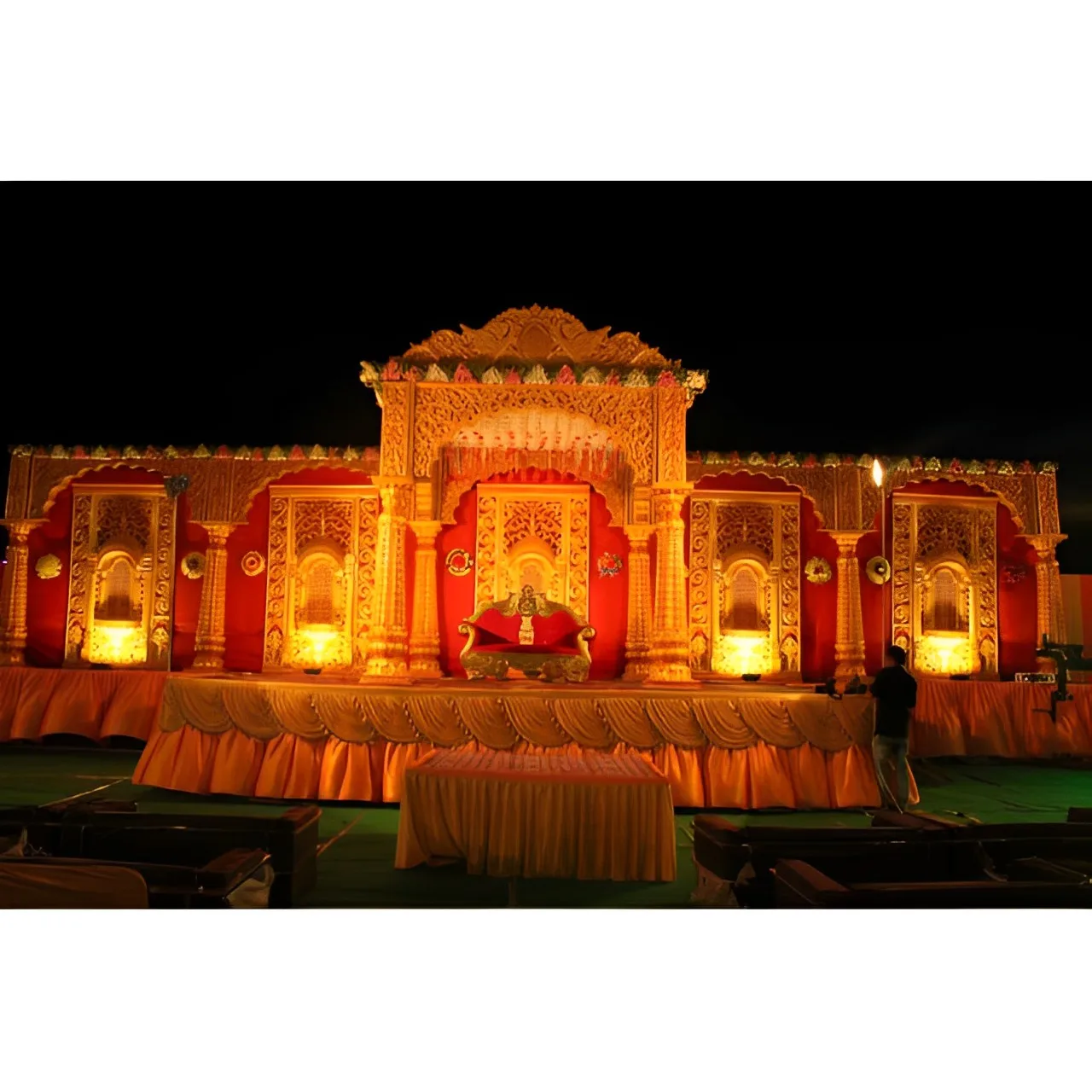 Indian Rajwada Frp Stage Backdrop Mandap Wedding Backdrop Deep Pillar ...