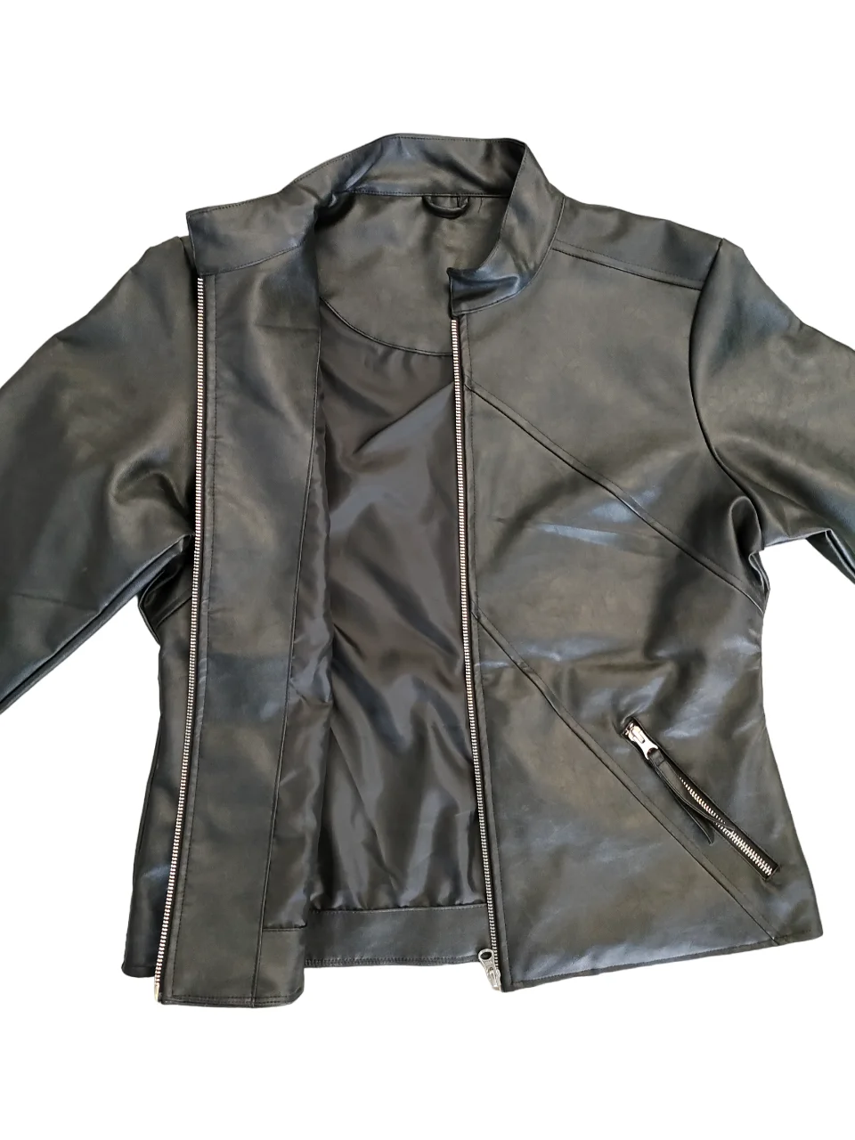 Black Color Beautiful Statement Piece Full Sleeve Jacket Zipper Pocket ...