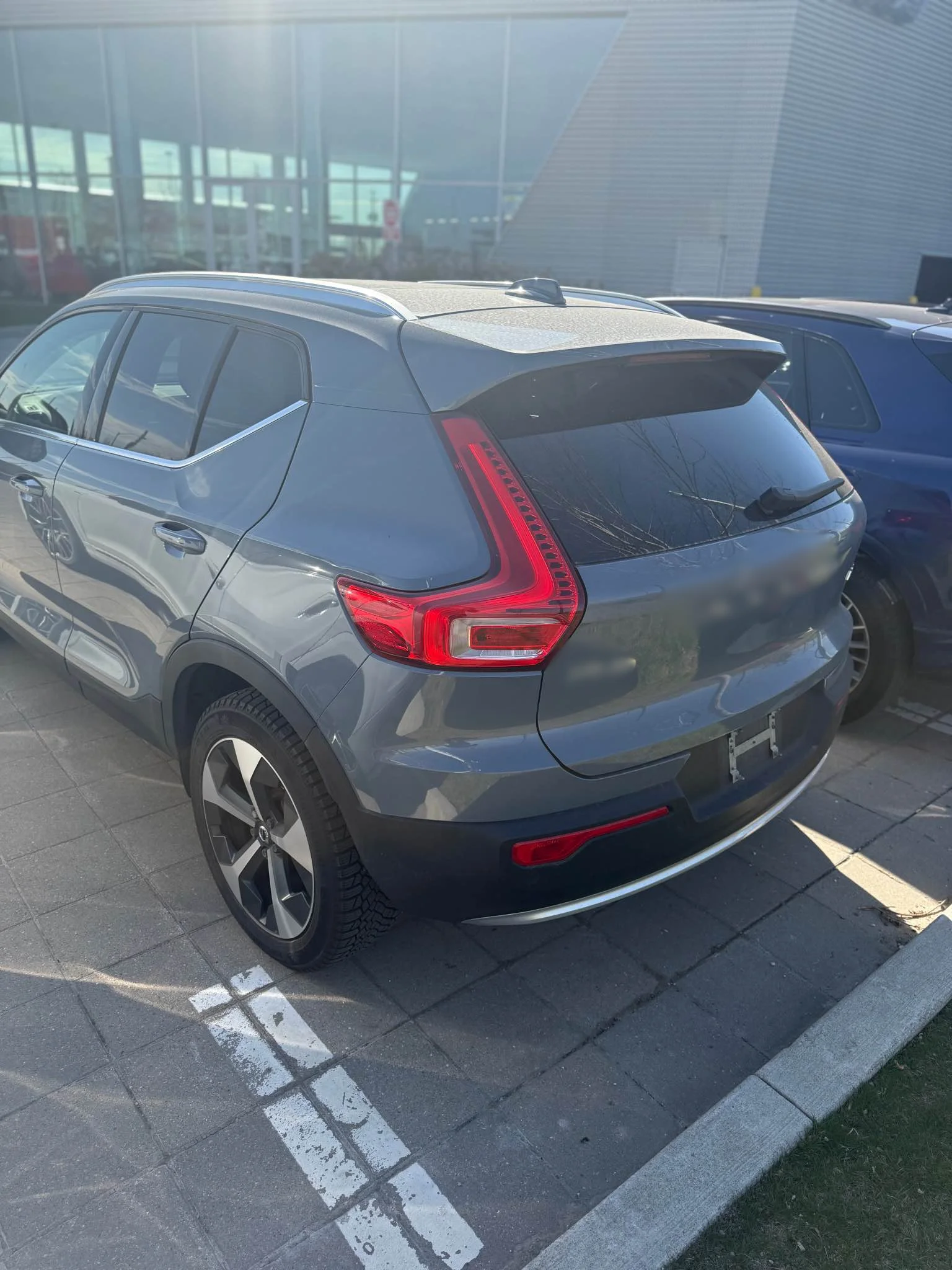 Used 2023 Compact Luxury SUV B5 Engine AWD Performance XC40 Style ...