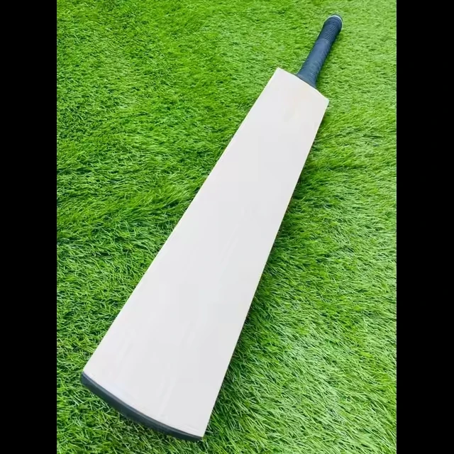 Superior Performance Premium Cricket Bat Made From English Willow Wood ...