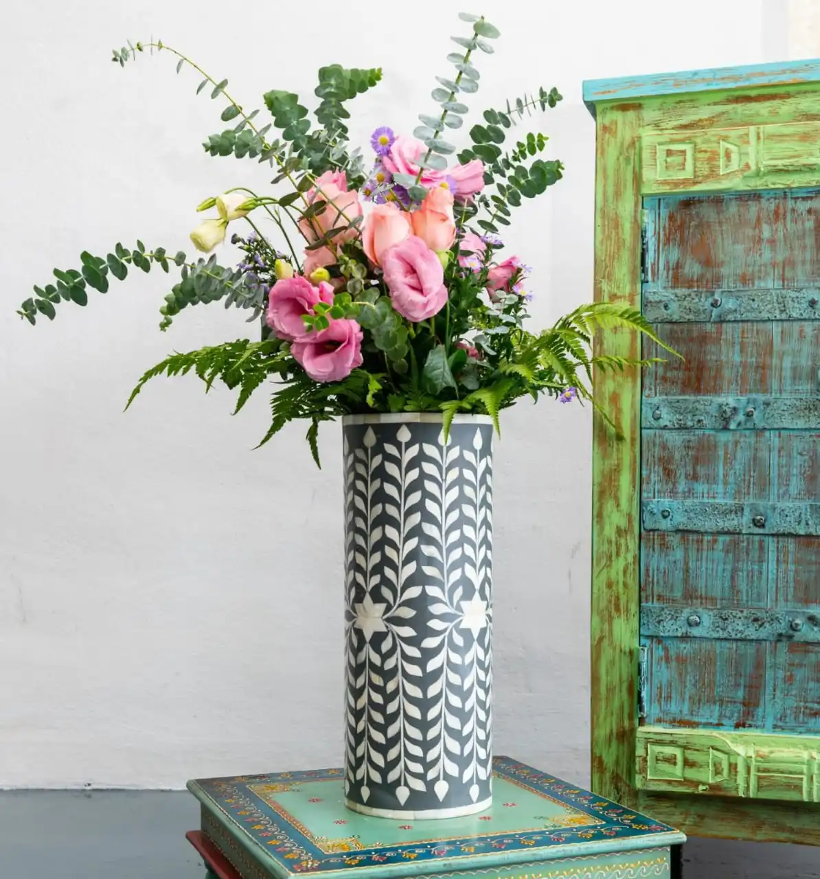 Modern Design Bone Inlay Flower Vase Different Size Best Tableware ...