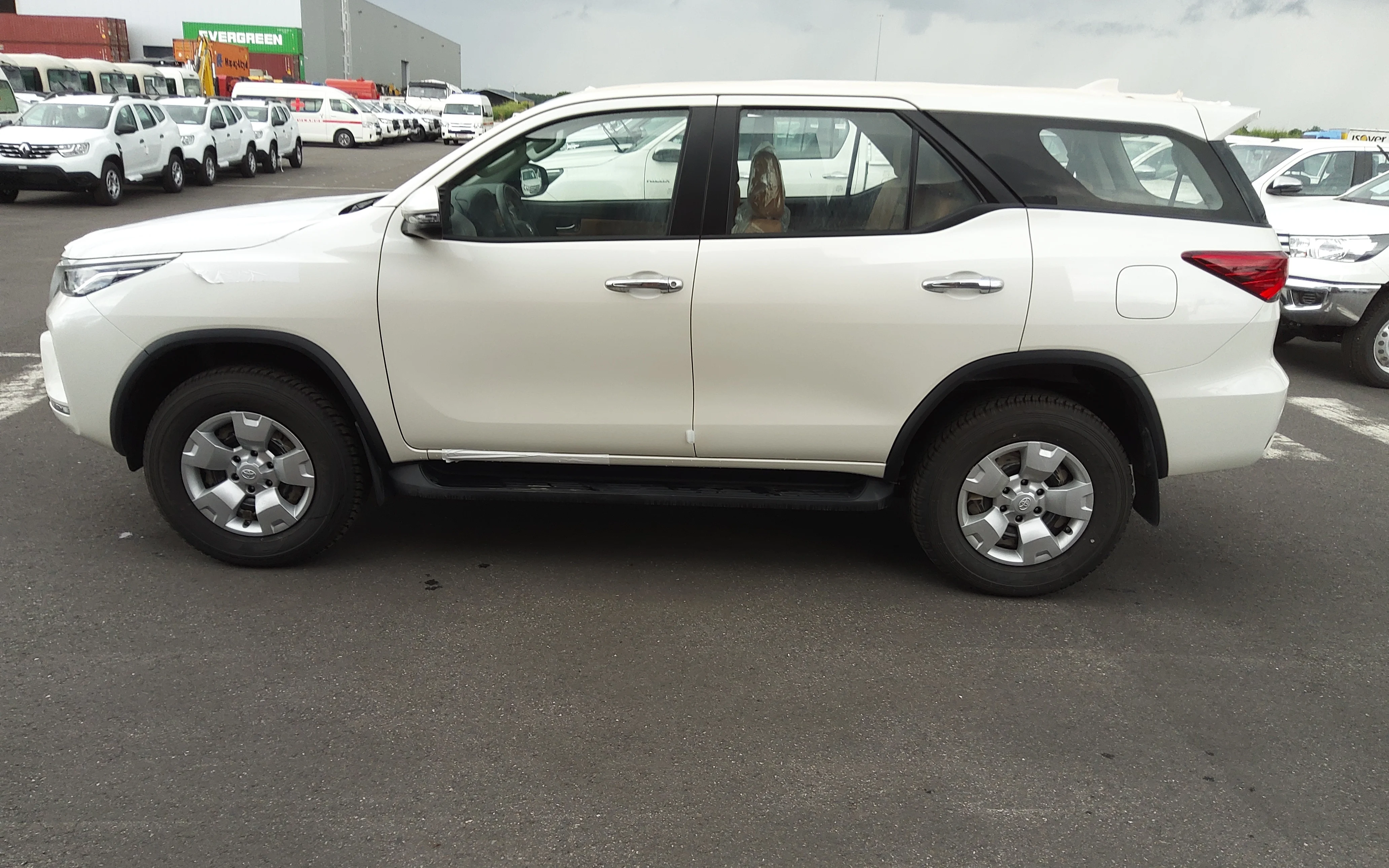 2025 Toyota Fortuner 2.4L TD Turbo Diesel Automatic Base