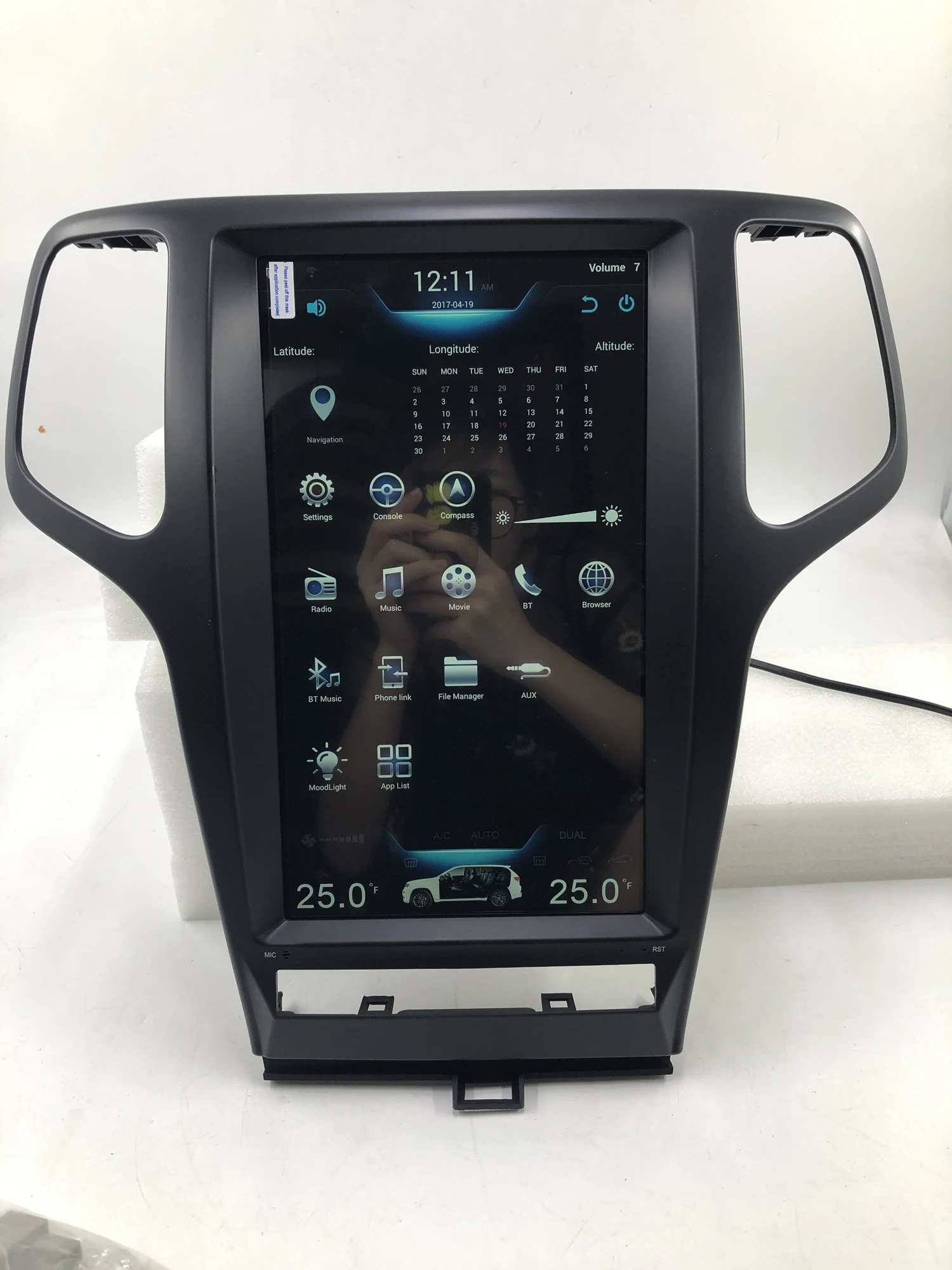 Android Tesla Screen 13.3 Inch for Jeep Grand Cherokee