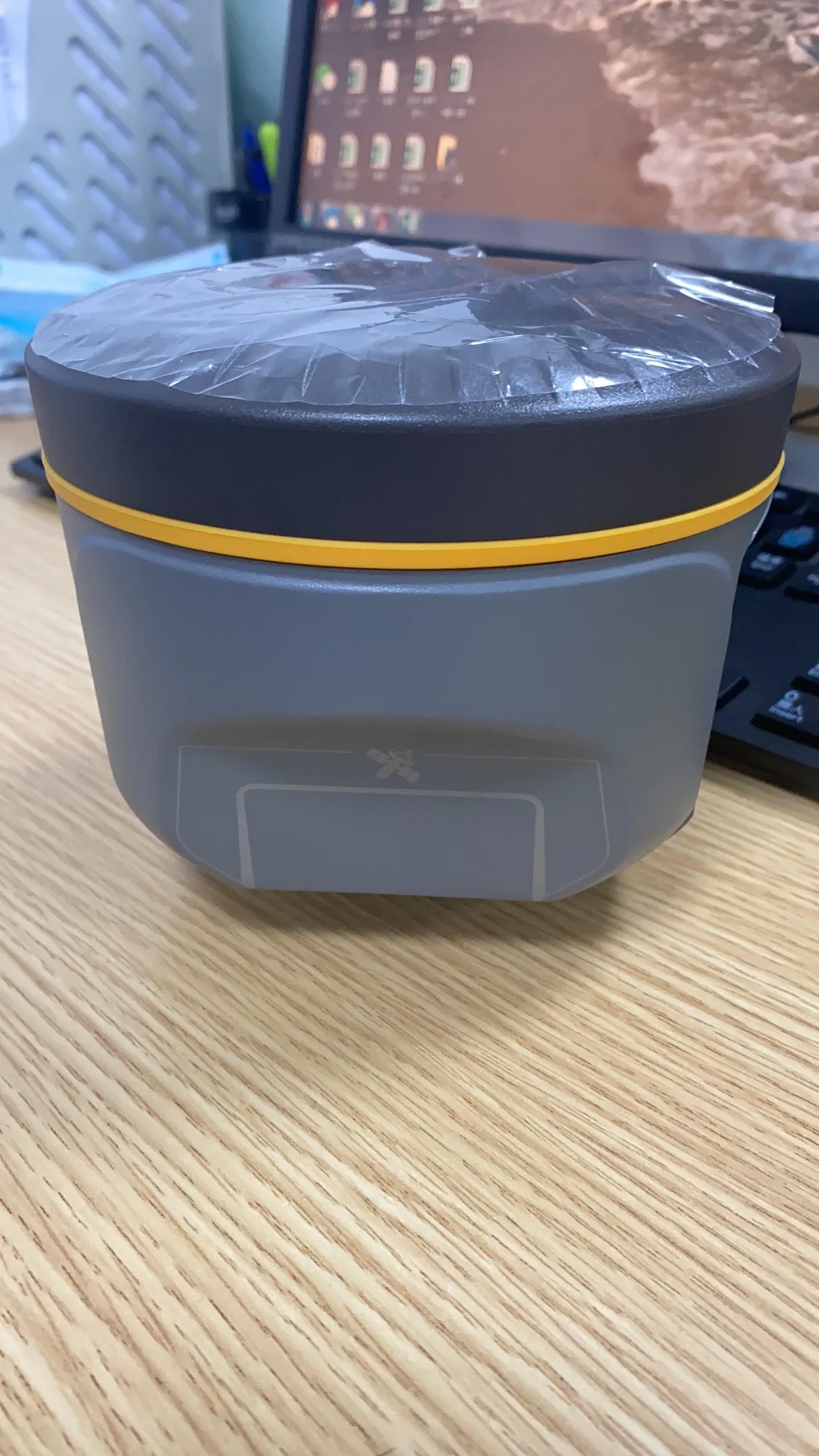 South Gnss Rtk Surveying And Mapping Instrument Gps Rtk Galaxy G1 Plus ...