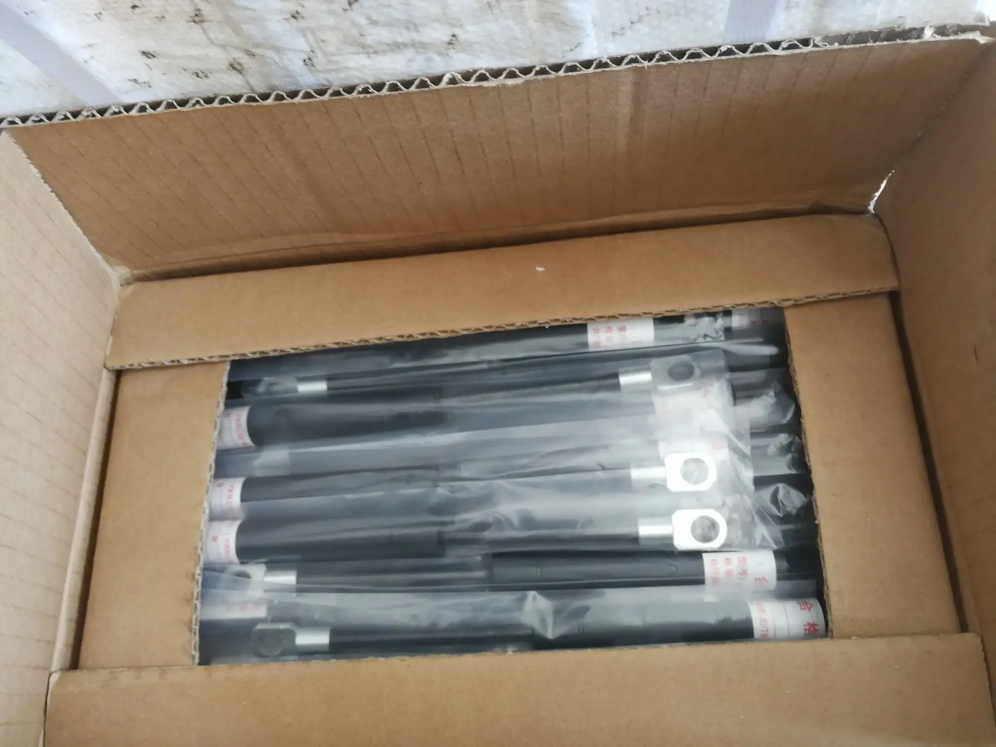 Bus Seat Gas Spring PNEUMATIC STRUT 195*60*80N HC-B-18114| Alibaba.com