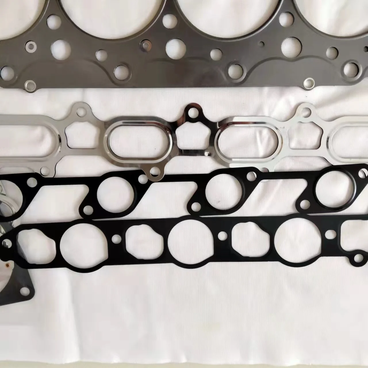 4D56 Engine Gasket Kit for Mitsubishi - High-Quality Repair