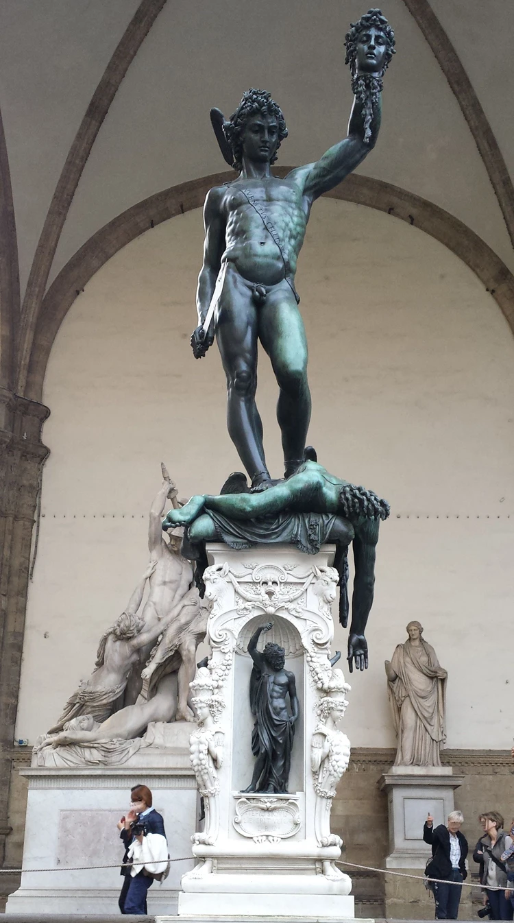 Famous Bronze Art Sculpture of Perseus Kills Medusa