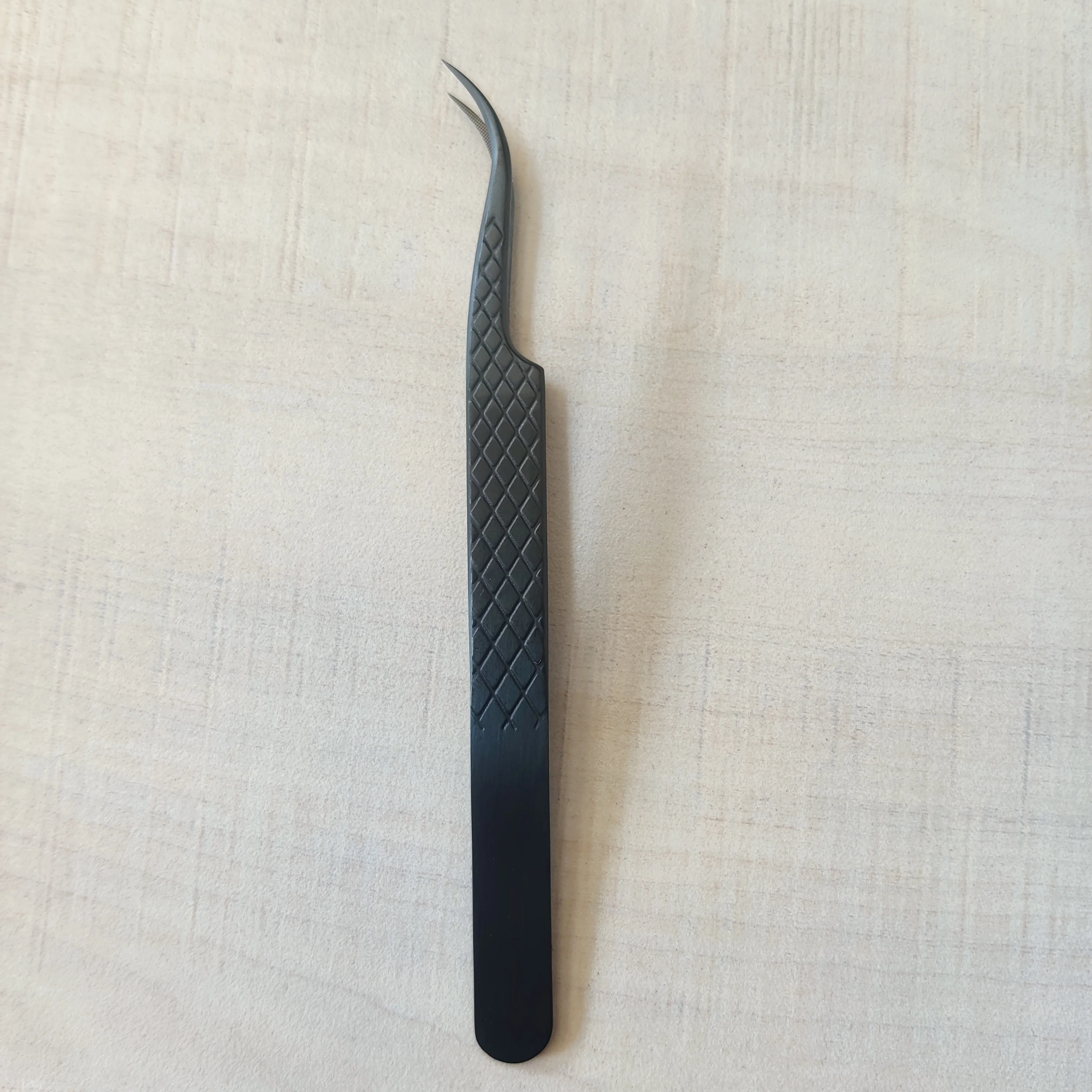 Wholesale Customize Black Matte Eyelash Extension Fiber Tip Tweezers ...