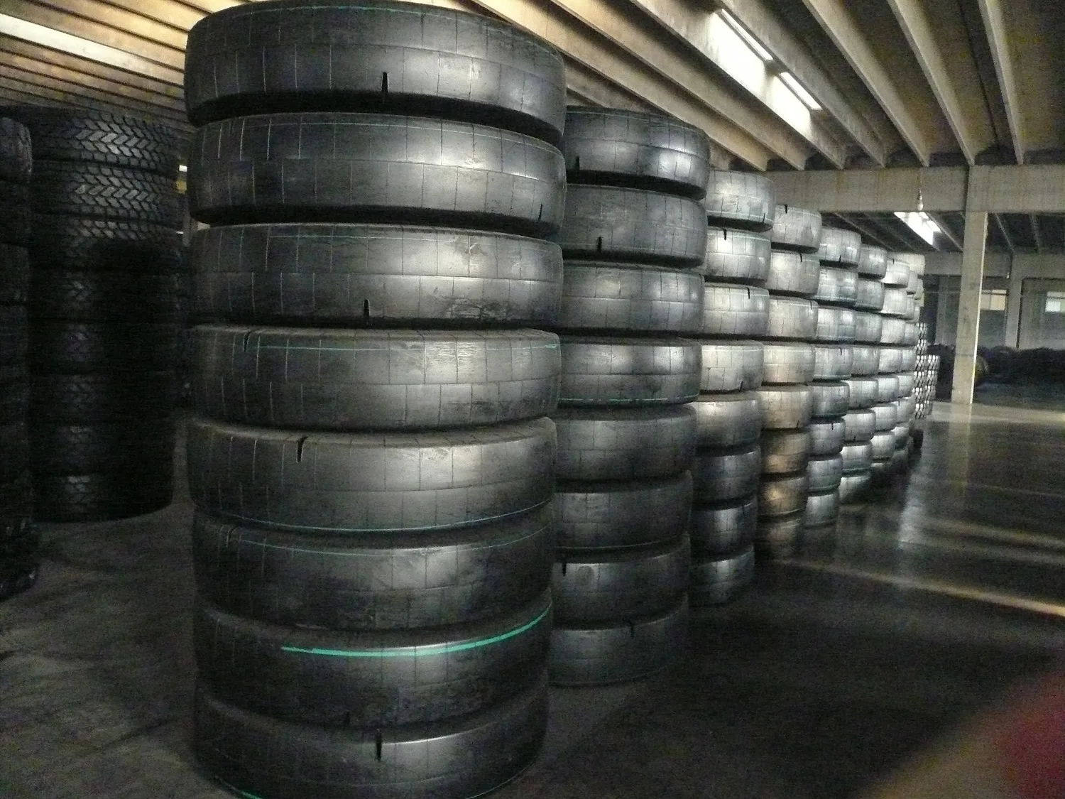 Otr Radial Tyre Tire Underground Tyre L5s L-5s 29.5r25 29.5r29 18.00r25 ...