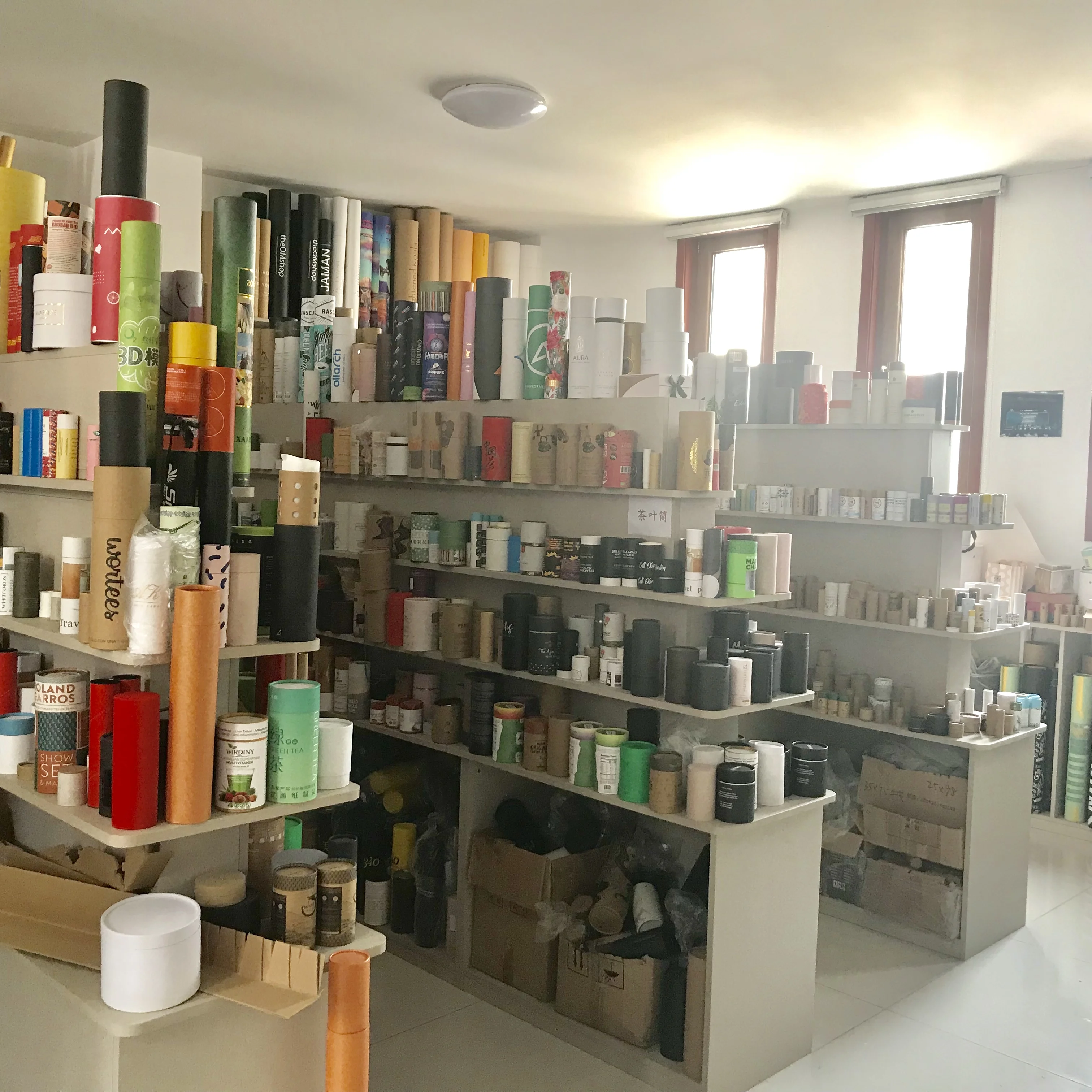 Luxury Tube Packaging - Elegant Gift Solutions