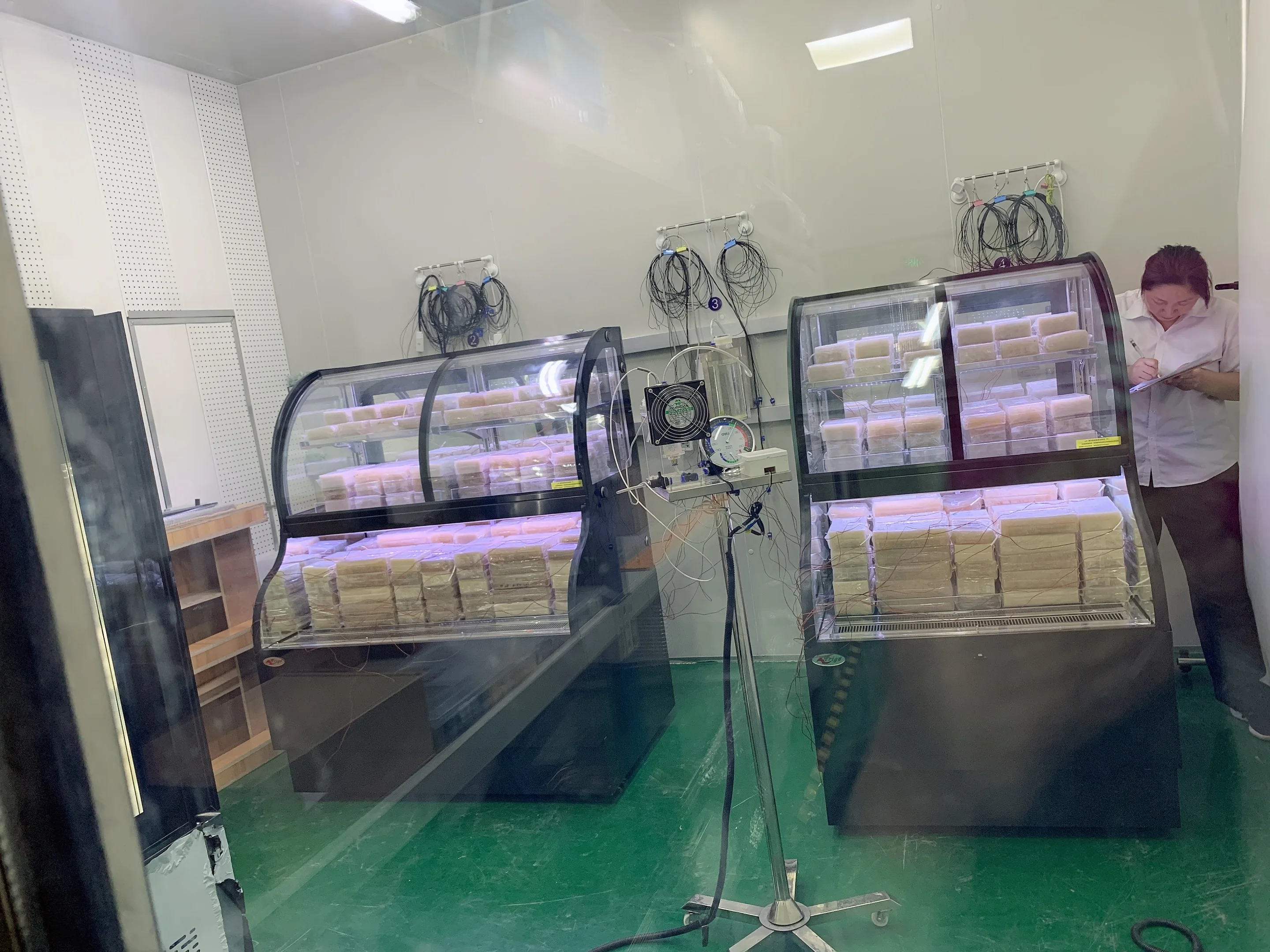 Commercial Countertop Cake Showcase Glass Refrigerated Display Case For ...