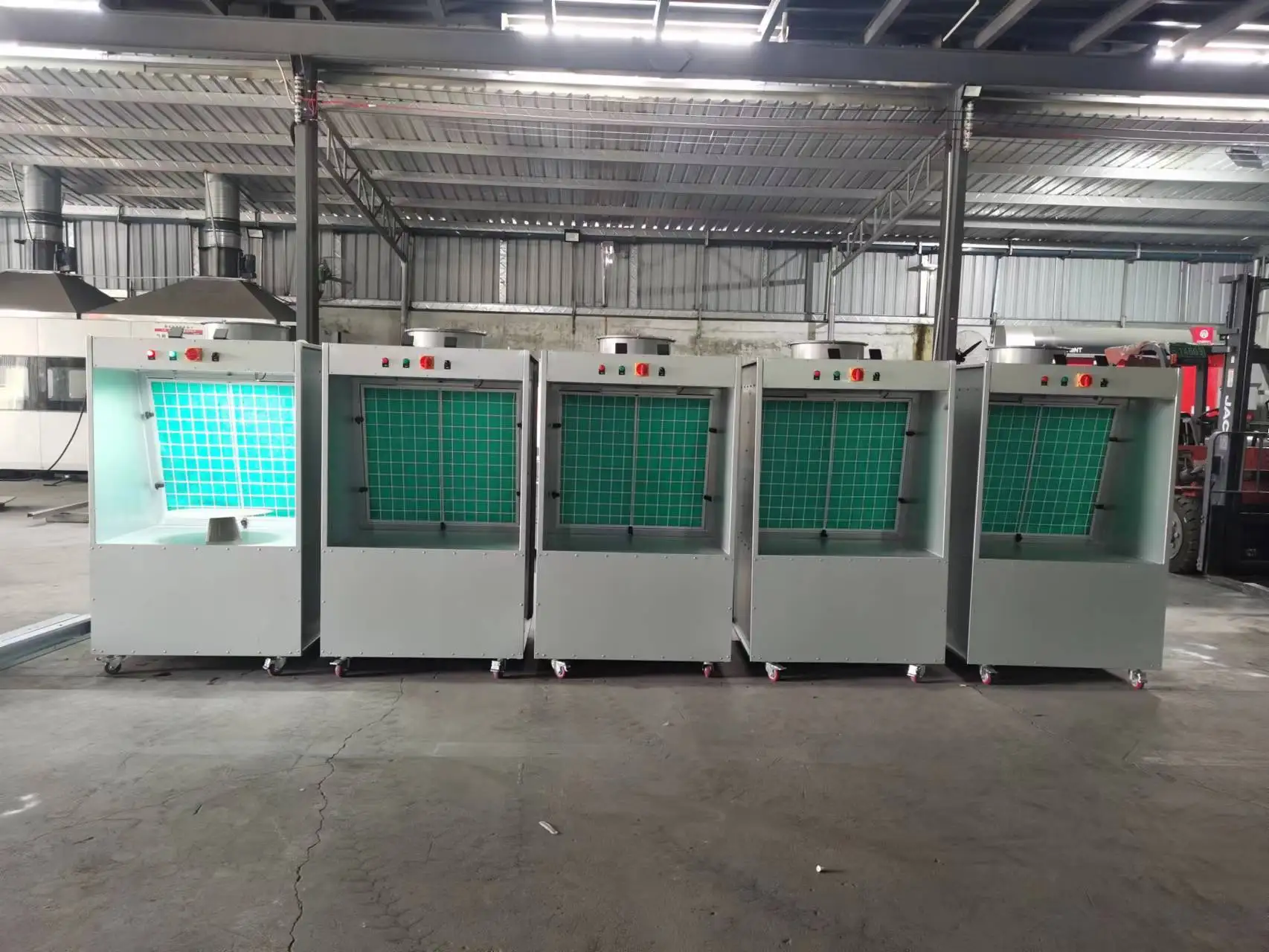 Small Spray Paint Booth - Efficient Dry Paint Solutions