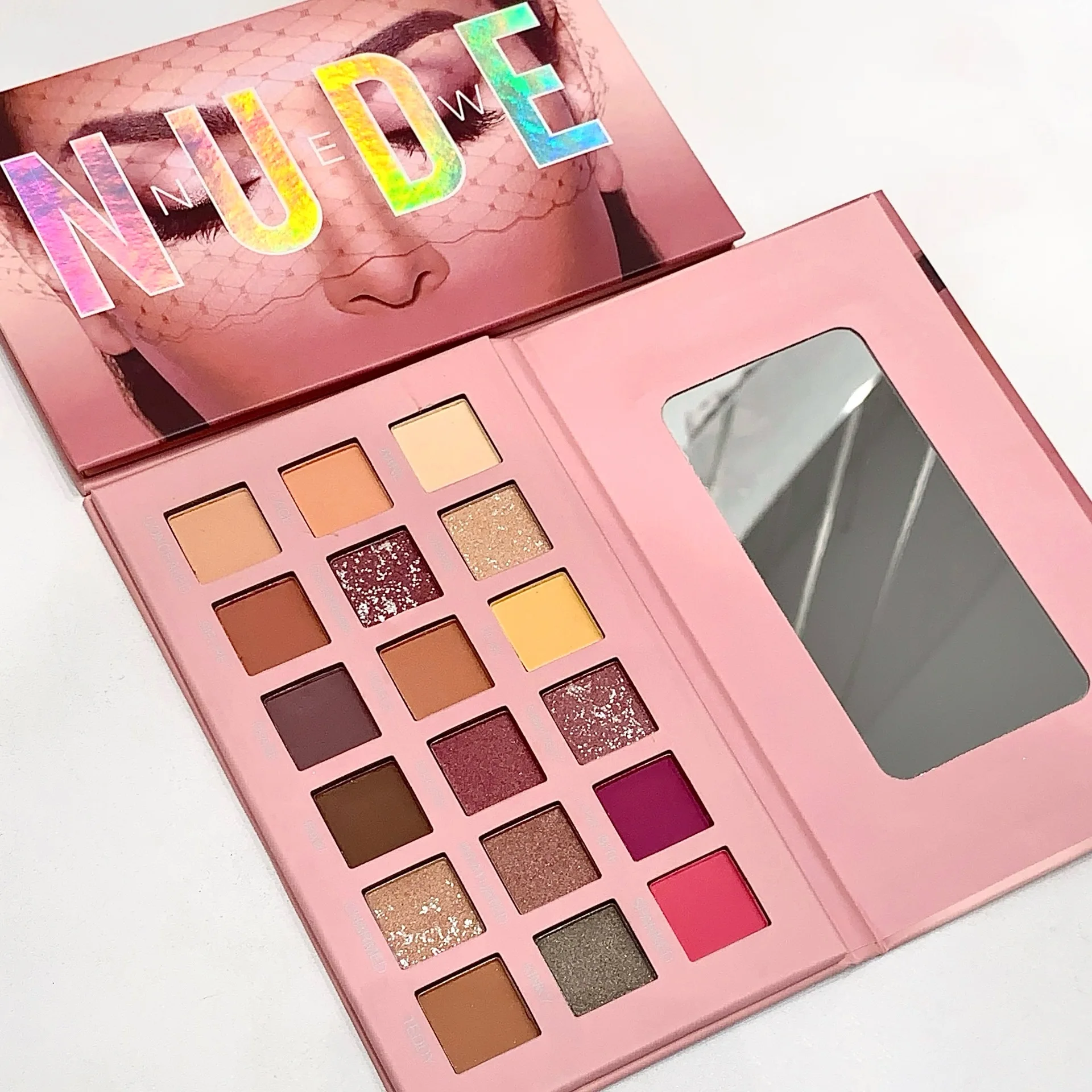 Wholesale 18 Color Custom Logo Pallets Waterproof Eye Shadow