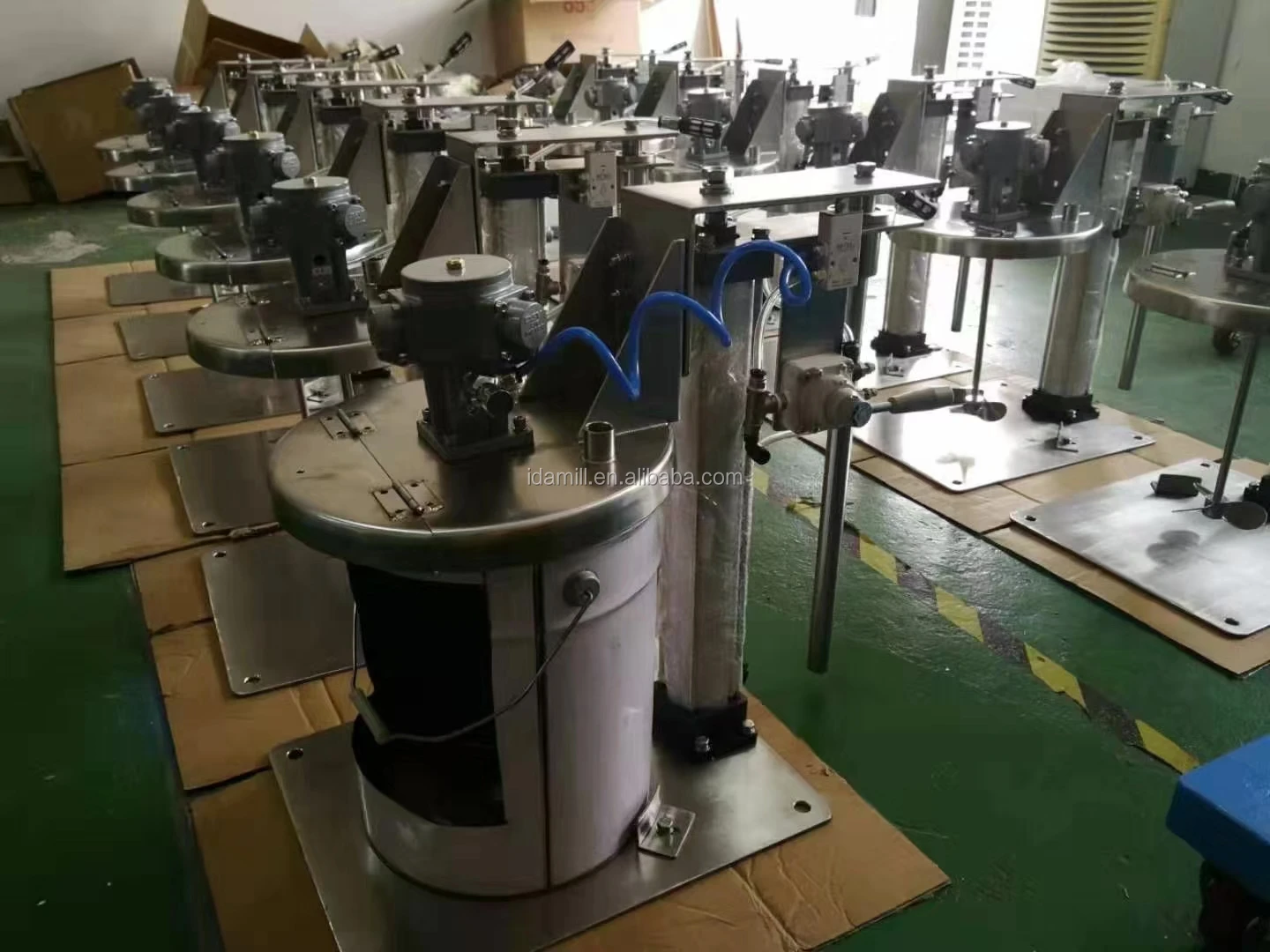 Mini Lift Type Pneumatic Mixer - 5 Gallon Agitator Stirrer