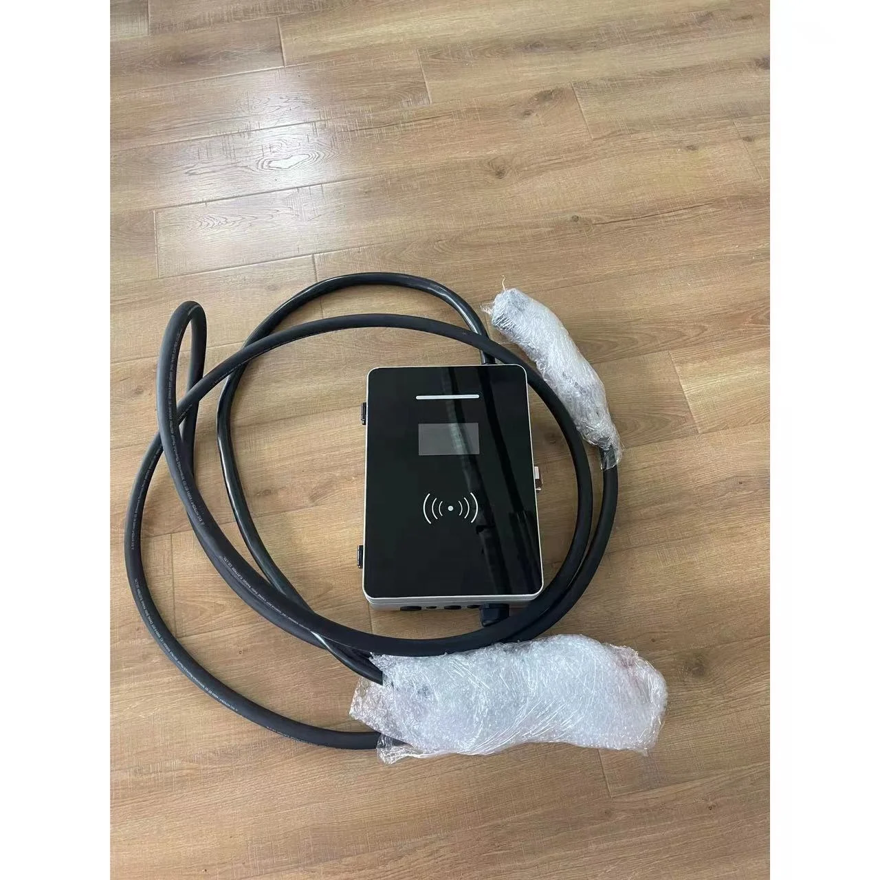 Type1/type2 32a 3 Phase Ocpp 1.6j Wallbox 40kw Ev Wall Charger Ev Charging Station With Rfid ...