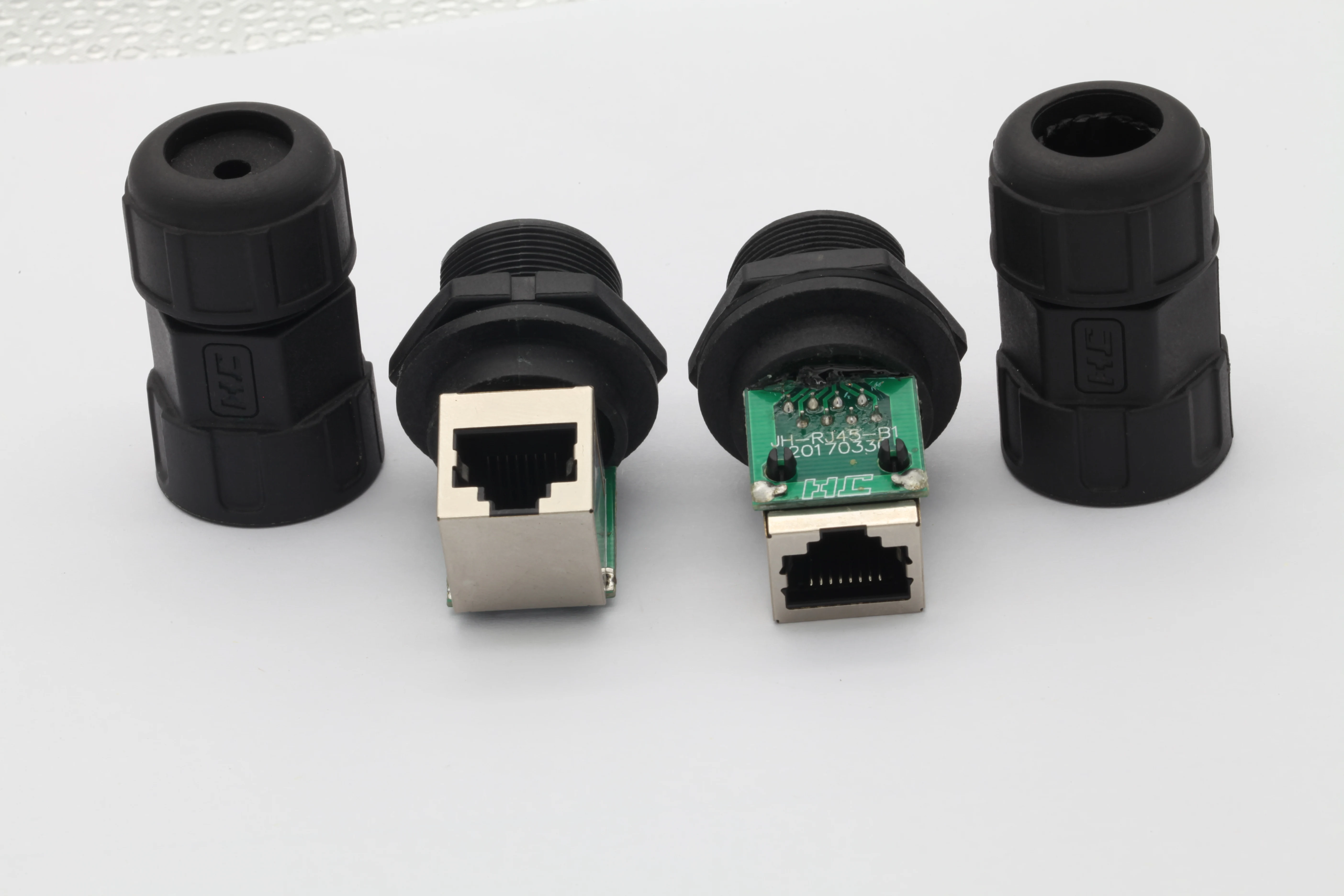 RJ45 Cat6 IP67 Waterproof Connector - Reliable Outdoor Ethernet