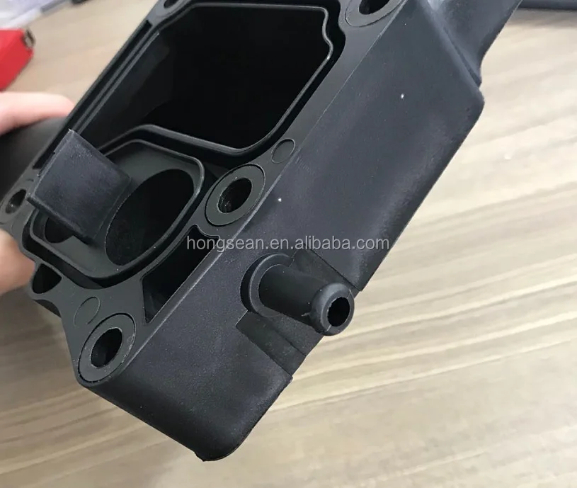 Coolant Water Pump Connection Pipe for Volvo Truck 20555313